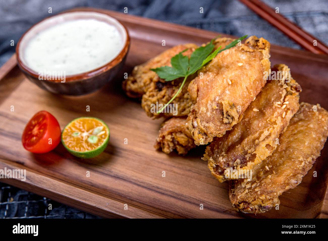 deep fried chicken Mid wings with Mashed Garlic Stock Photo - Alamy
