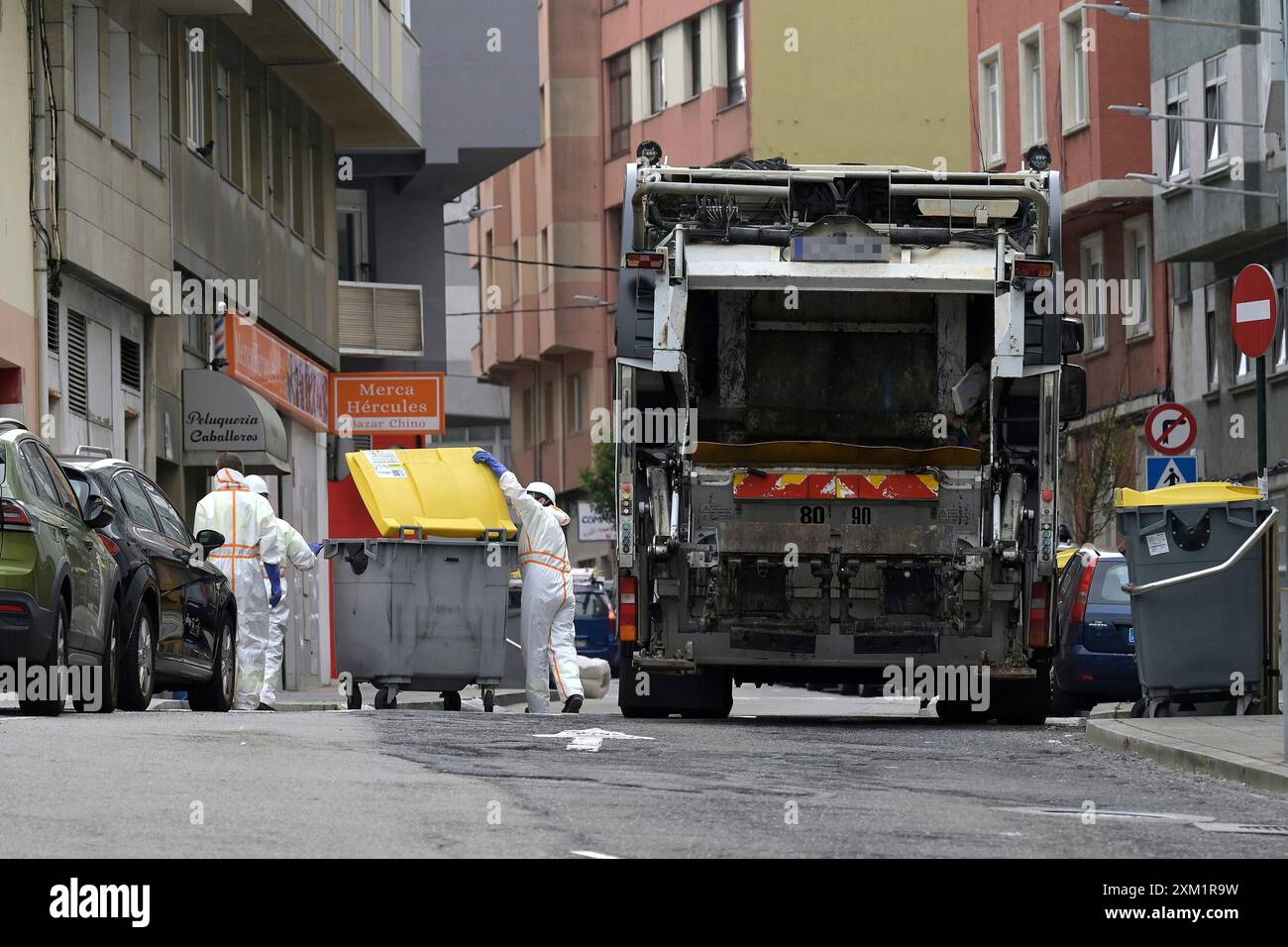 Cleaning operation during a sanitary emergency due to accumulated ...