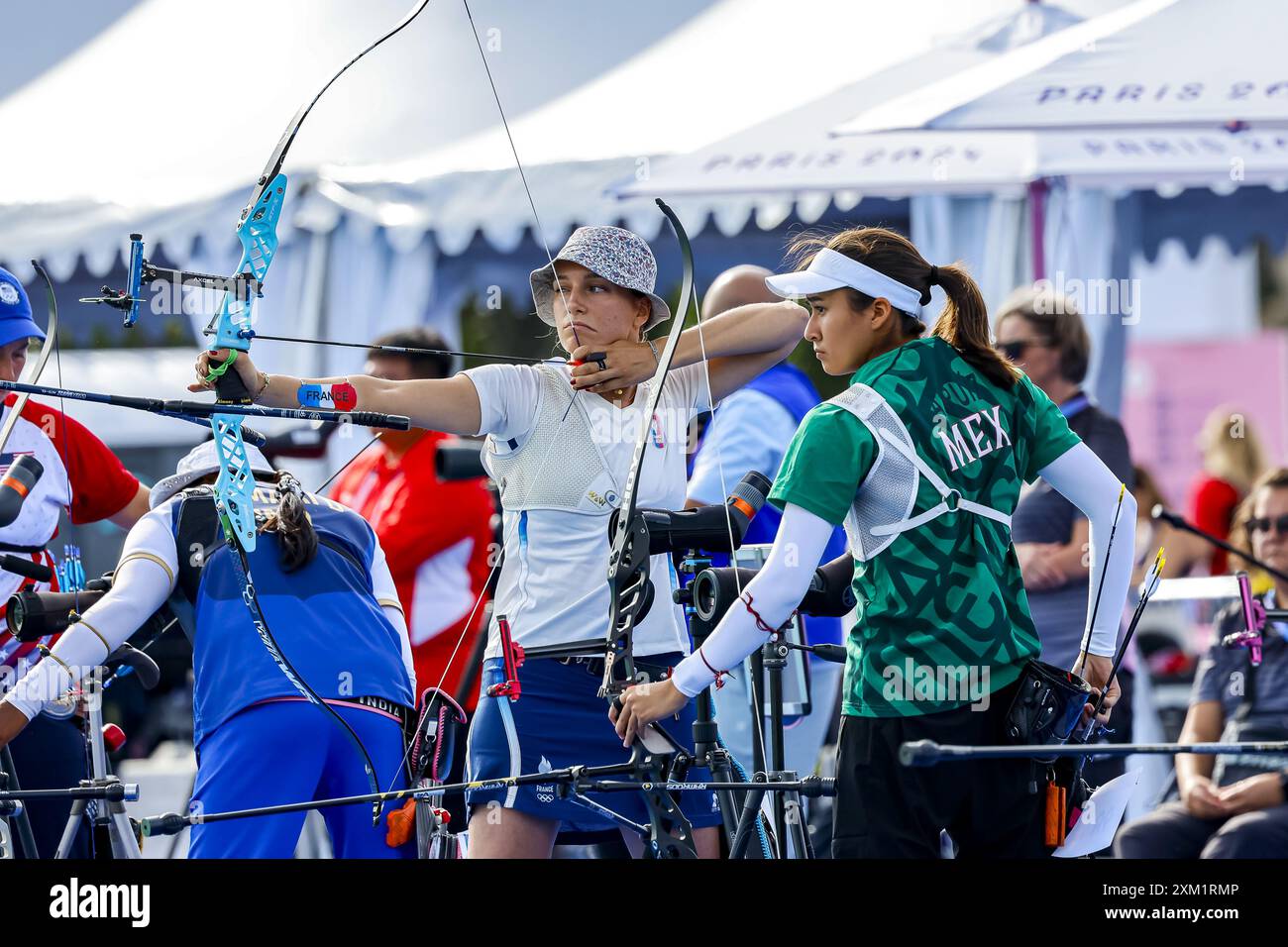 BARBELINÂ Lisa of France, Women's Individual Ranking Round Archery ...