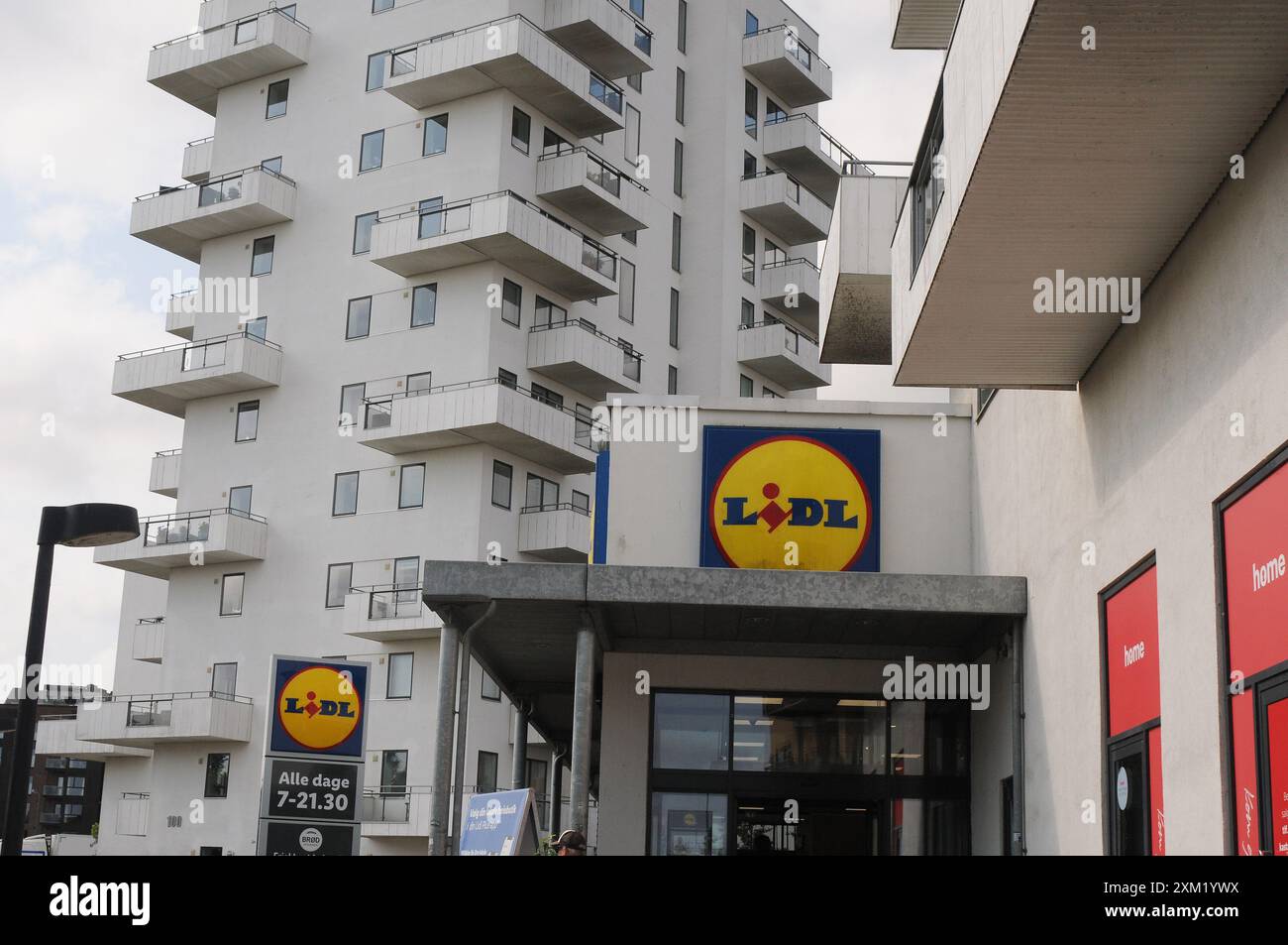 Deutsche lidle store hi-res stock photography and images - Alamy