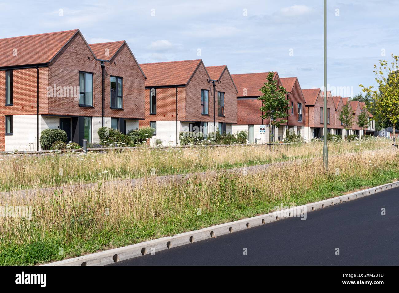 Rural new homes uk hi-res stock photography and images - Alamy