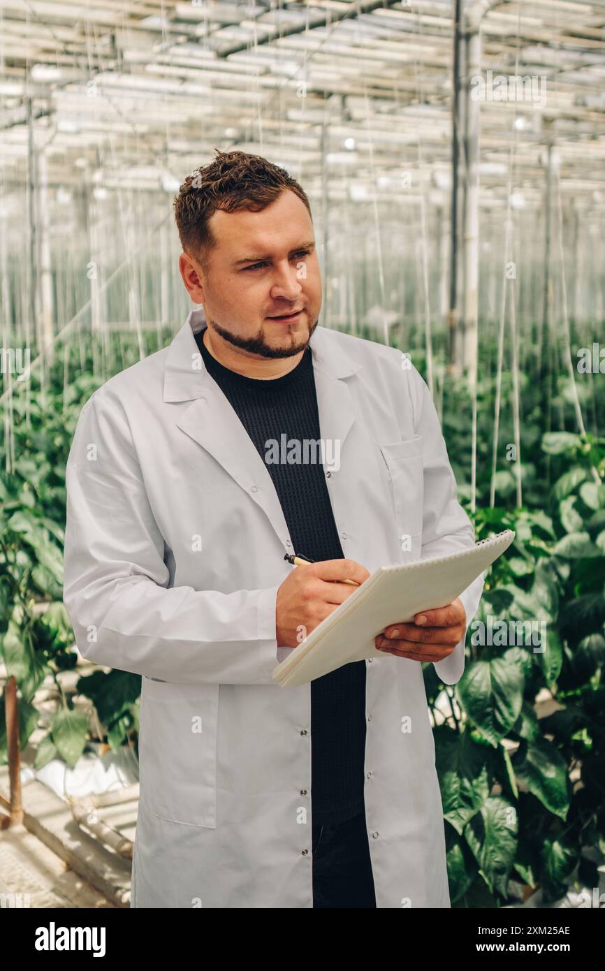 Greenhouse effect experiment hi-res stock photography and images - Alamy