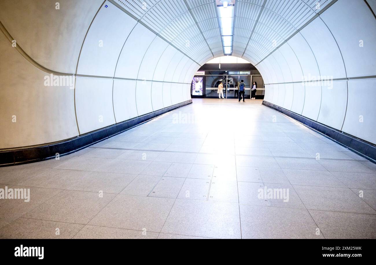 London, UK. Bond Street underground station on the Elizabeth Line Stock ...