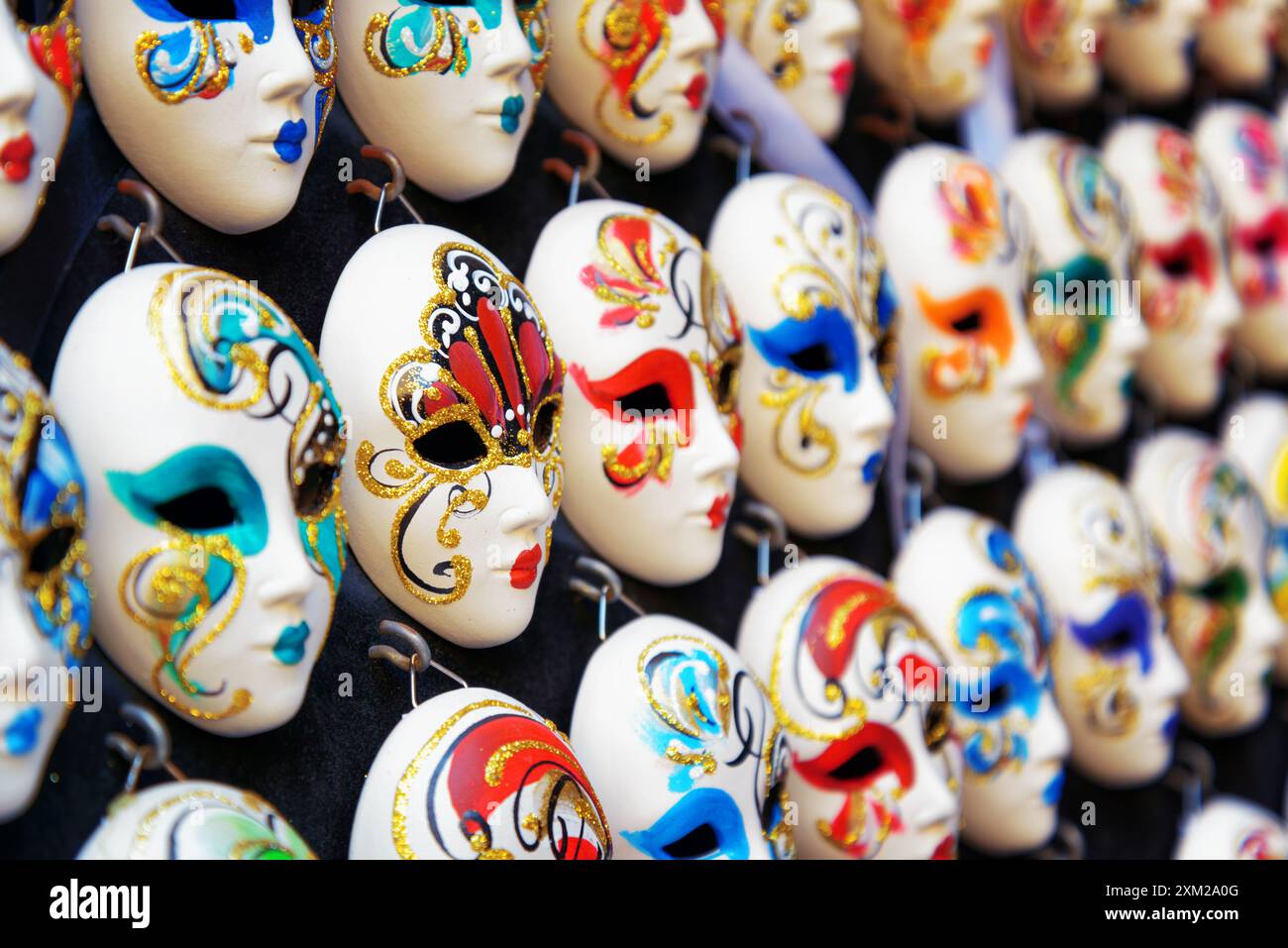 Full face masks hi-res stock photography and images - Alamy