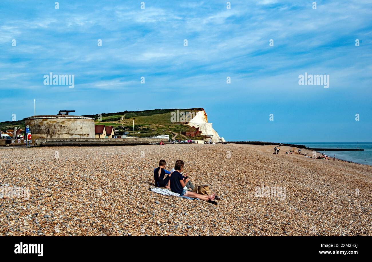 Beaches and towns hi-res stock photography and images - Alamy