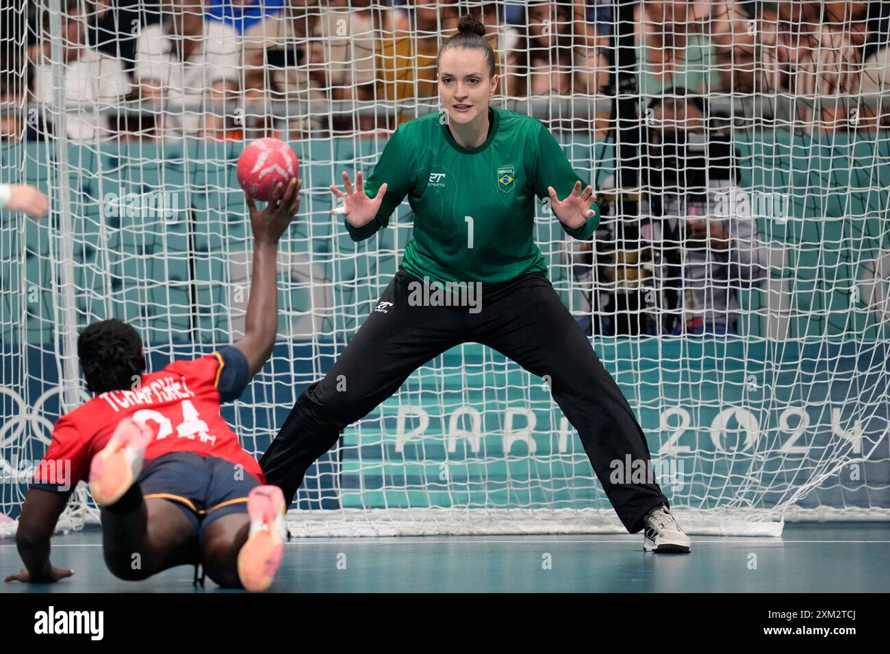Goalkeeper Gabriela Moreschi, of Brazil,prepares to block Lysa ...
