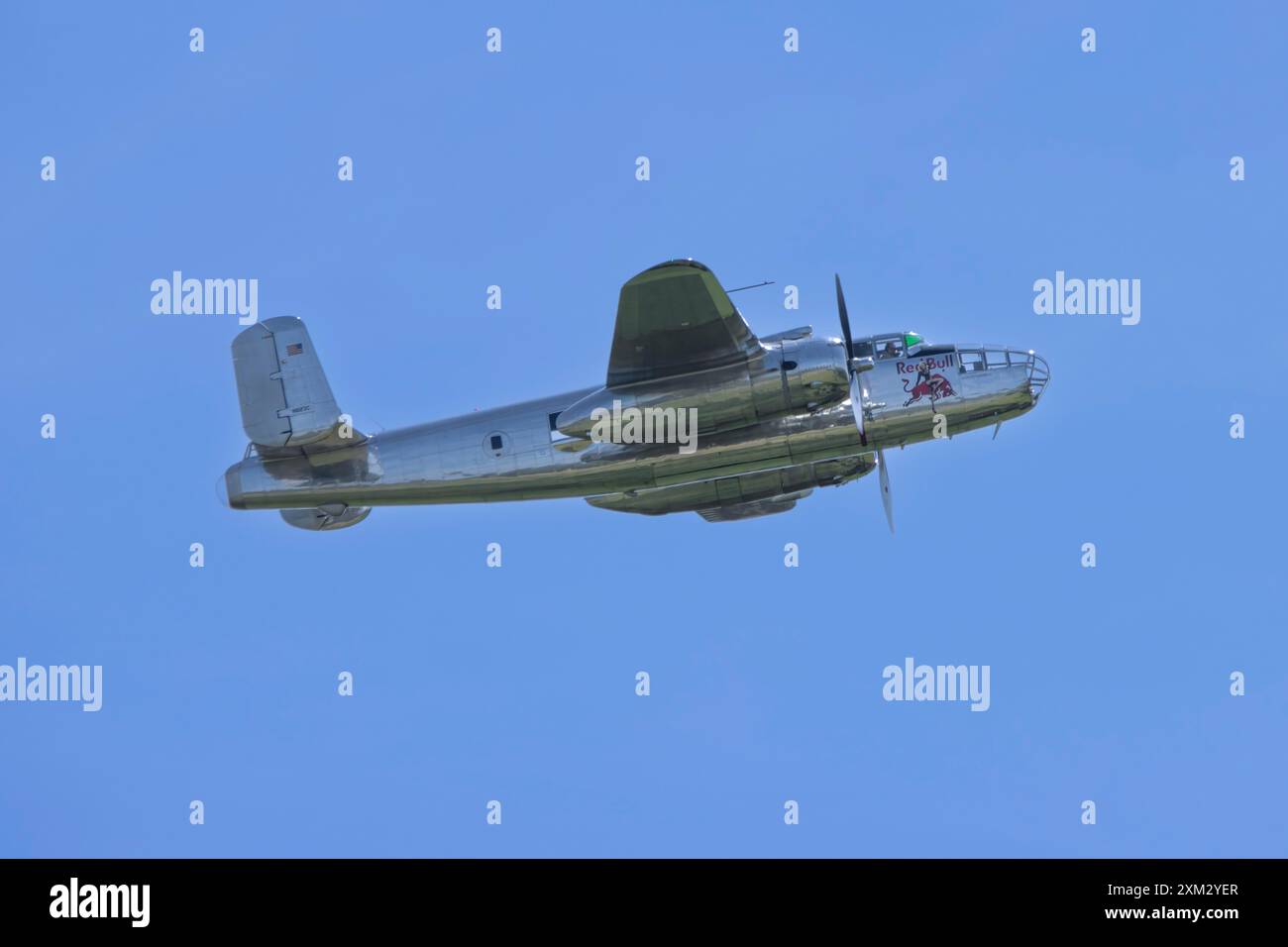 B25 mitchell bomber hi-res stock photography and images - Alamy