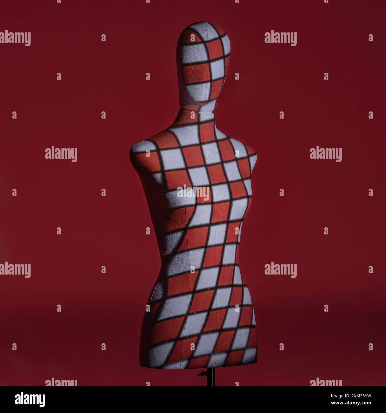 Butler mannequin hi-res stock photography and images - Alamy