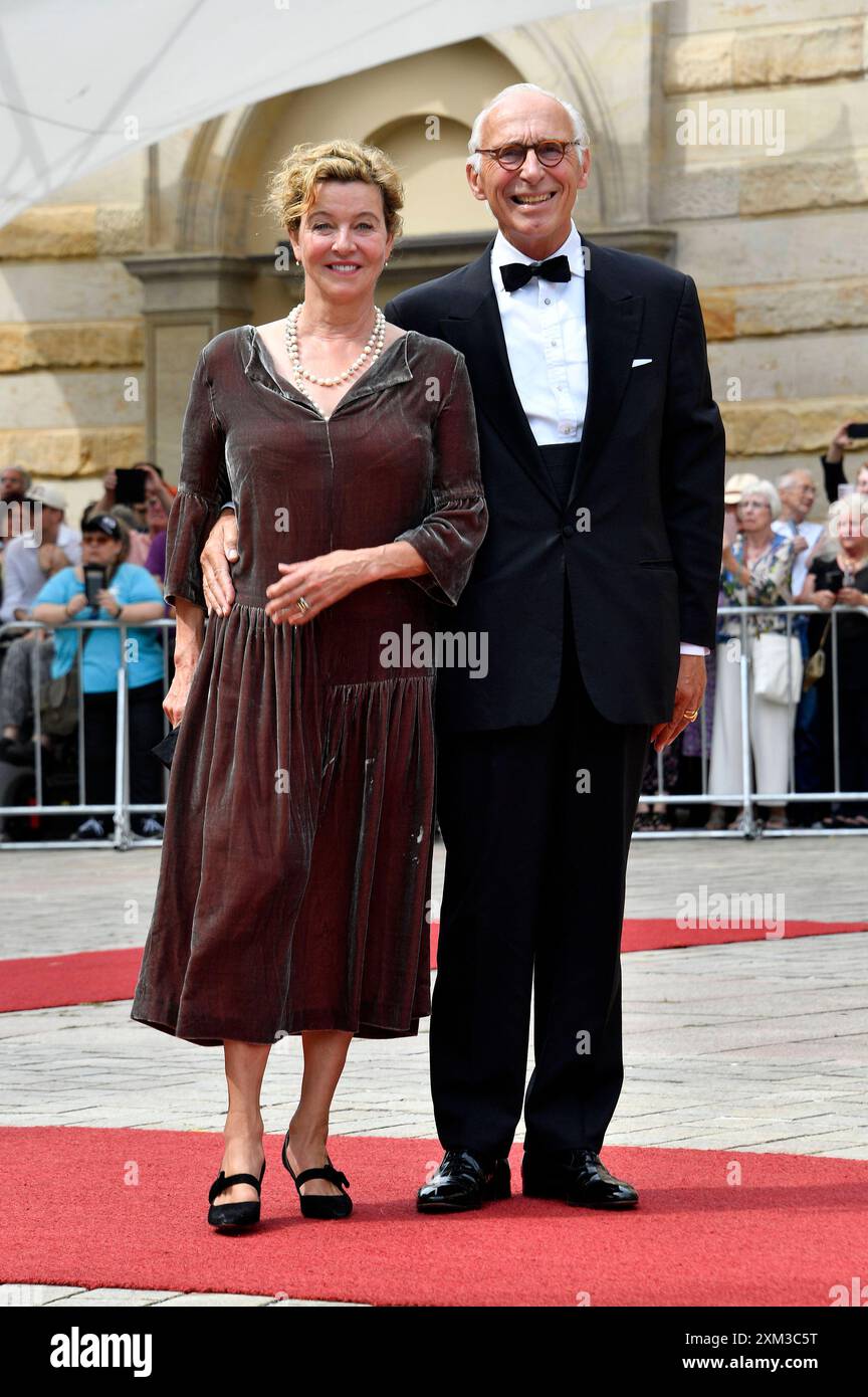 Margarita Broich mit Ehemann Dirk Schmalenbach bei der Eröffnung der ...