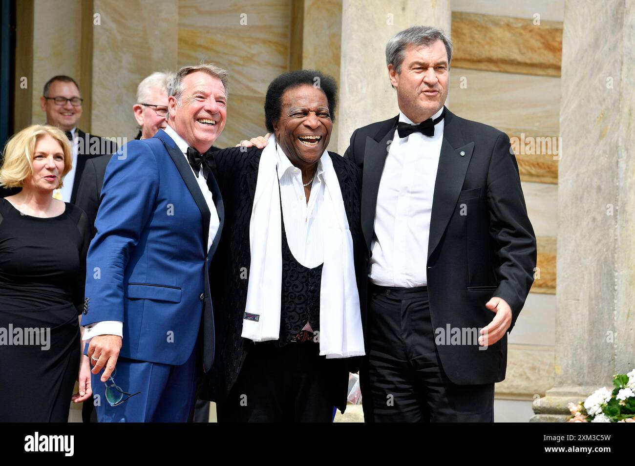 Patrick Lindner, Roberto Blanco und Markus Söder bei der Eröffnung der ...