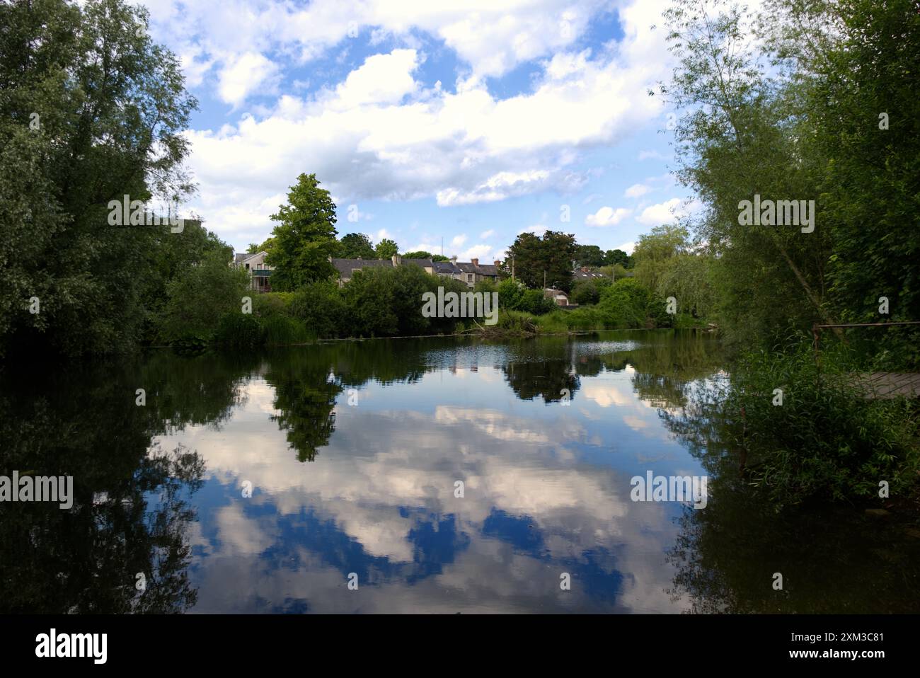 Nore river walk hi-res stock photography and images - Alamy