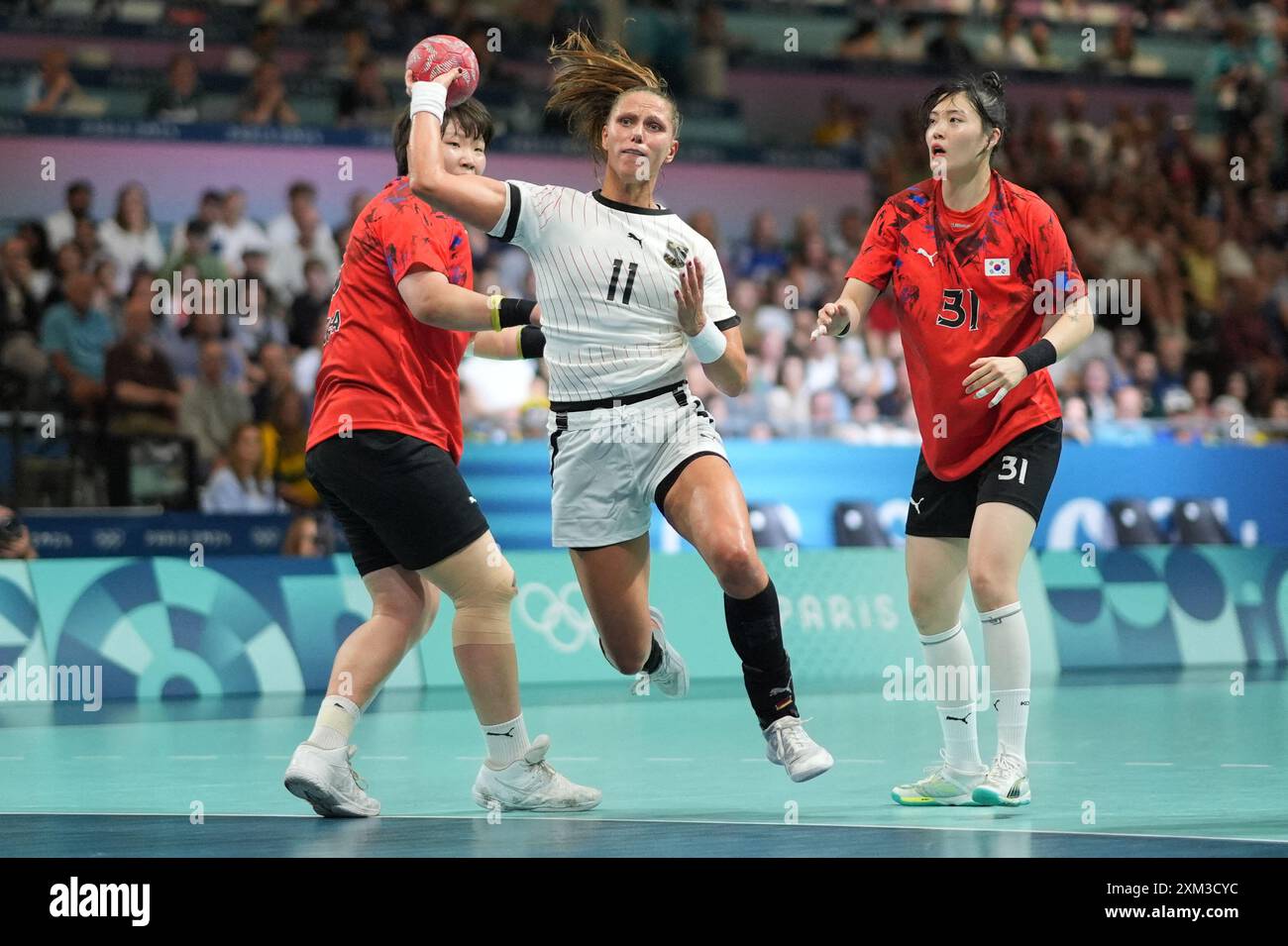 Paris, France. 25th July, 2024. Team Germany left back Xenia Smits (11 ...