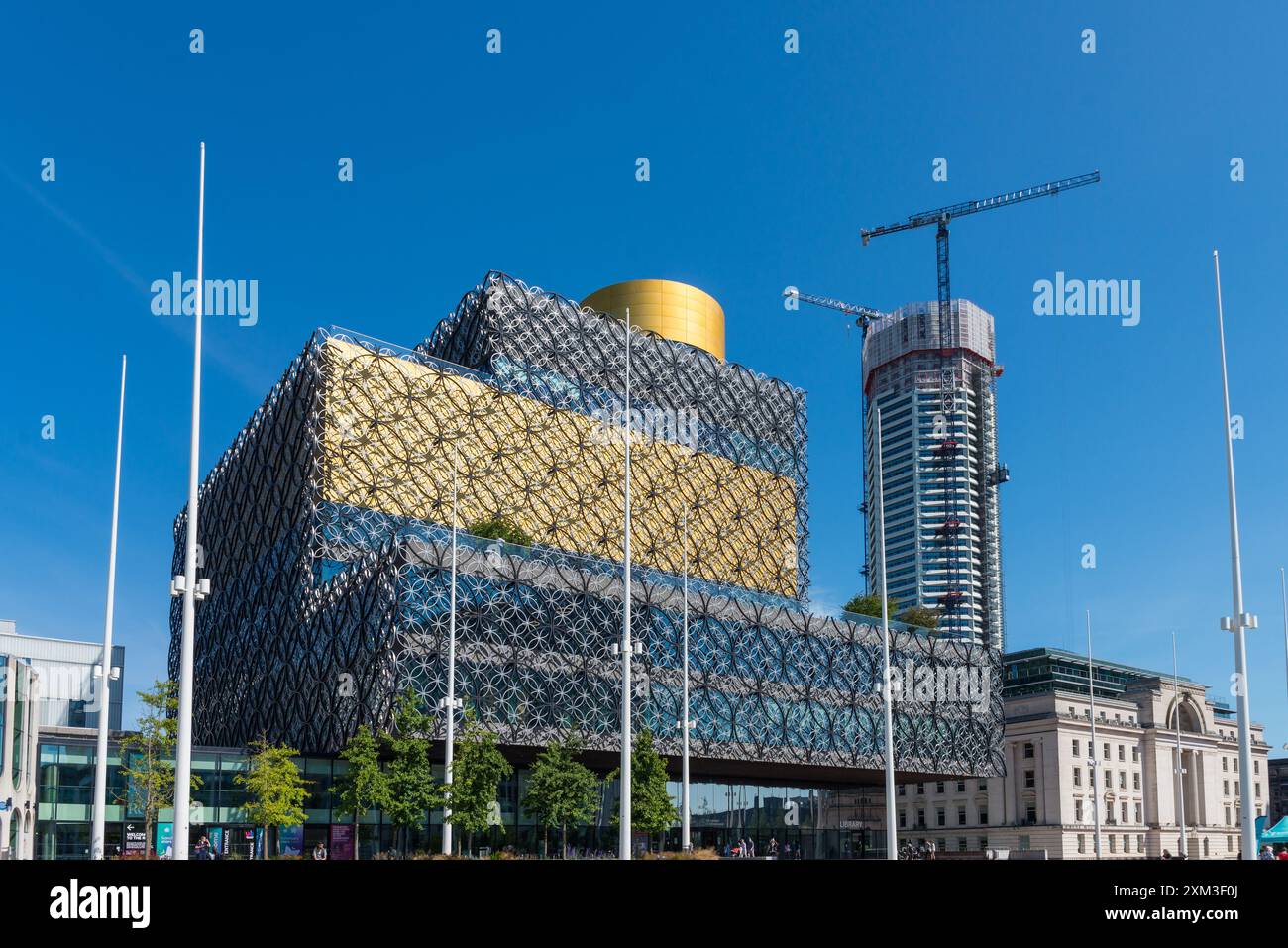 The new Library of Birmingham in Centenary Square, Birmingham, UK Stock ...