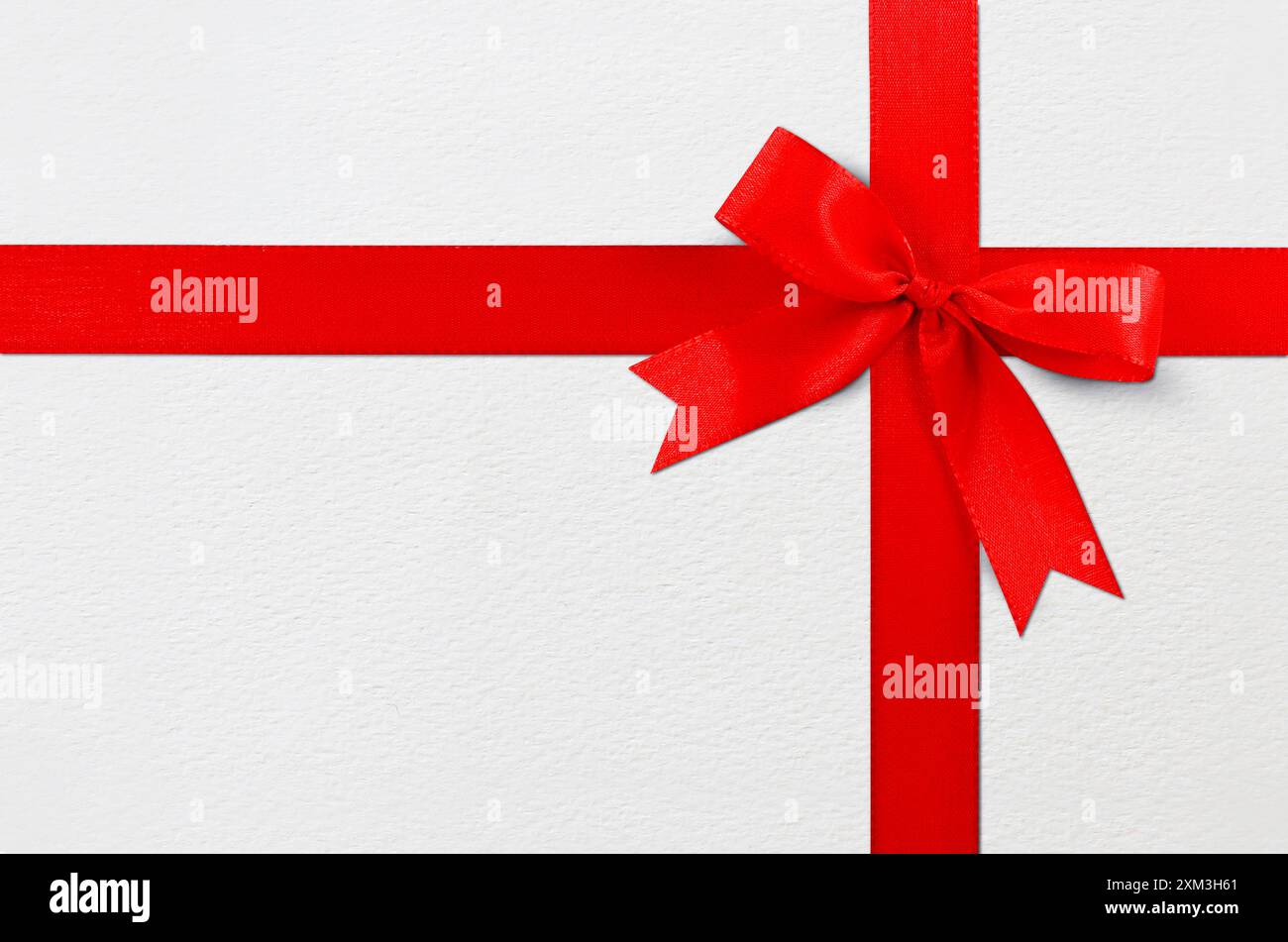 Papier Box von oben mit Schleife rot - Vorlage Stock Photo - Alamy