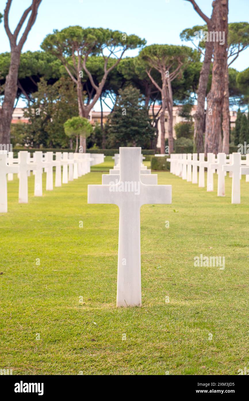 Military sacrifice monument hi-res stock photography and images - Alamy
