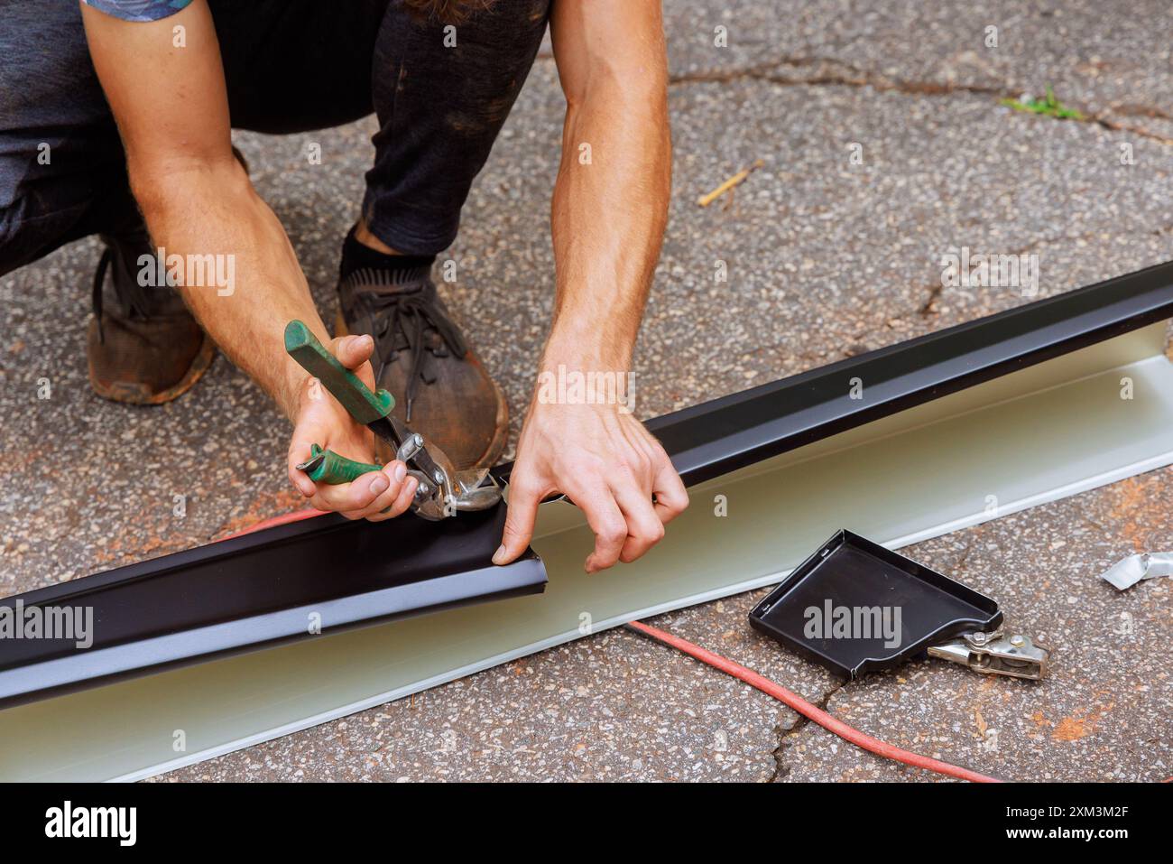 Gutter components hi-res stock photography and images - Alamy