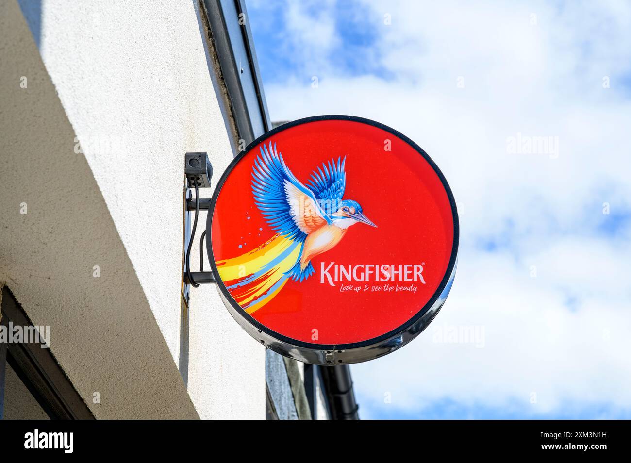 Alcohol advertising uk hi-res stock photography and images - Alamy