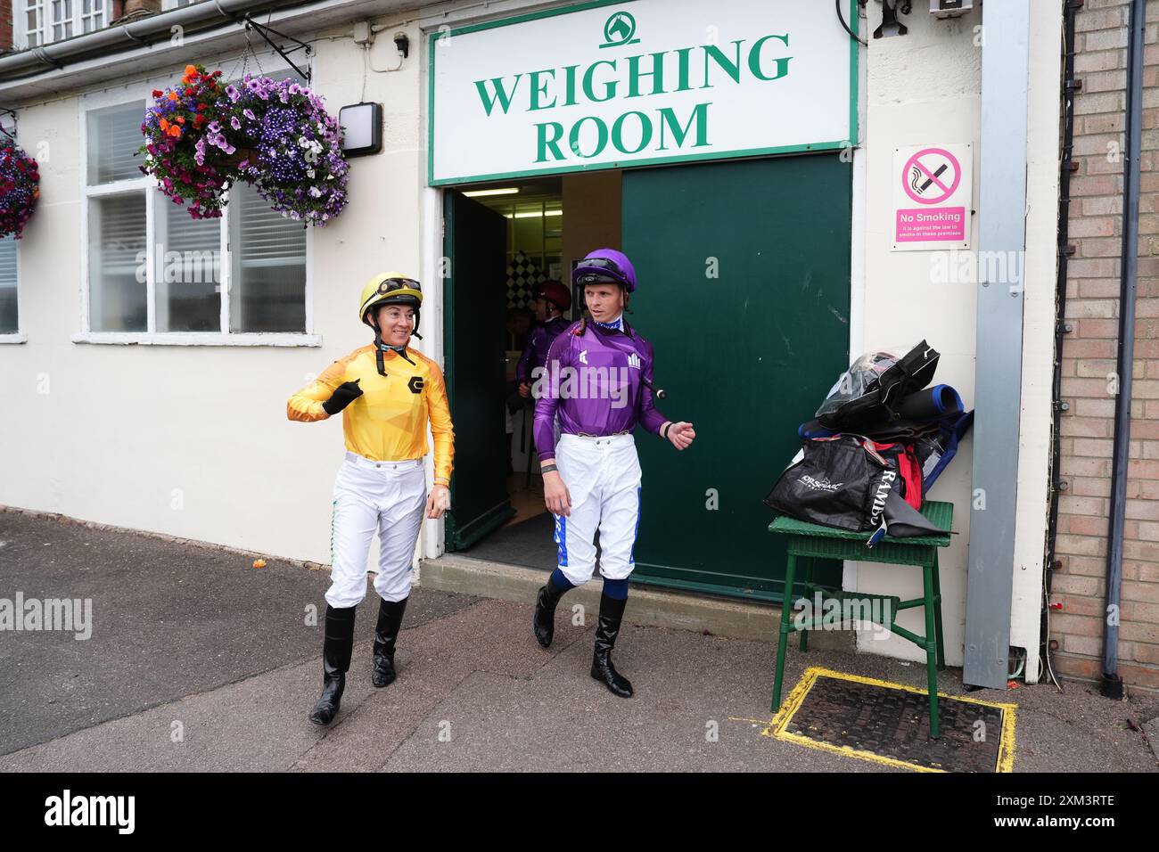 Hayley turner racing league hi-res stock photography and images - Alamy
