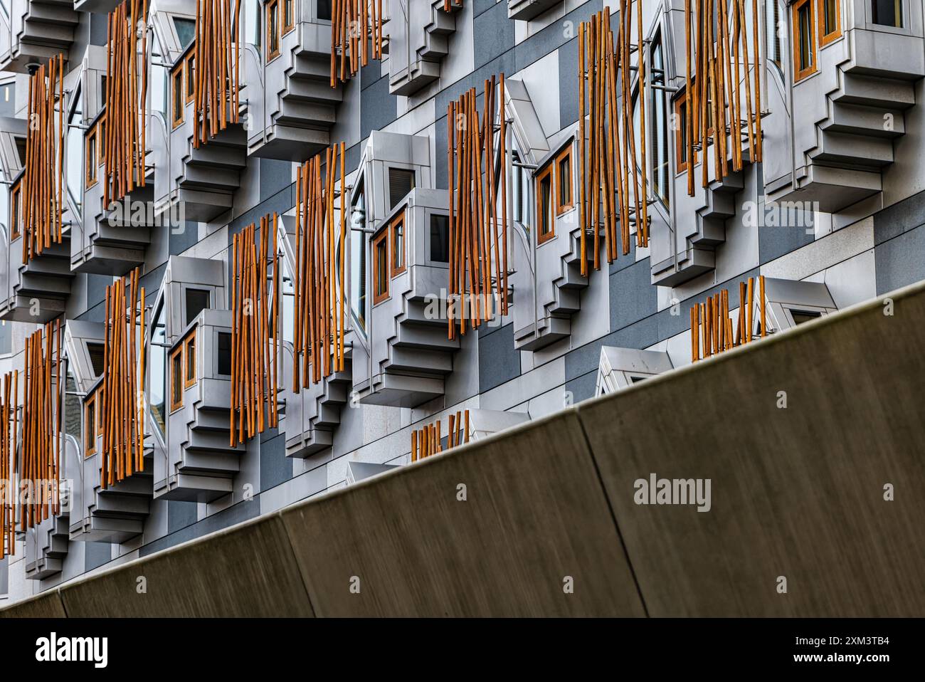 Modern part of exterior of Scottish Parliament building, Holyrood ...