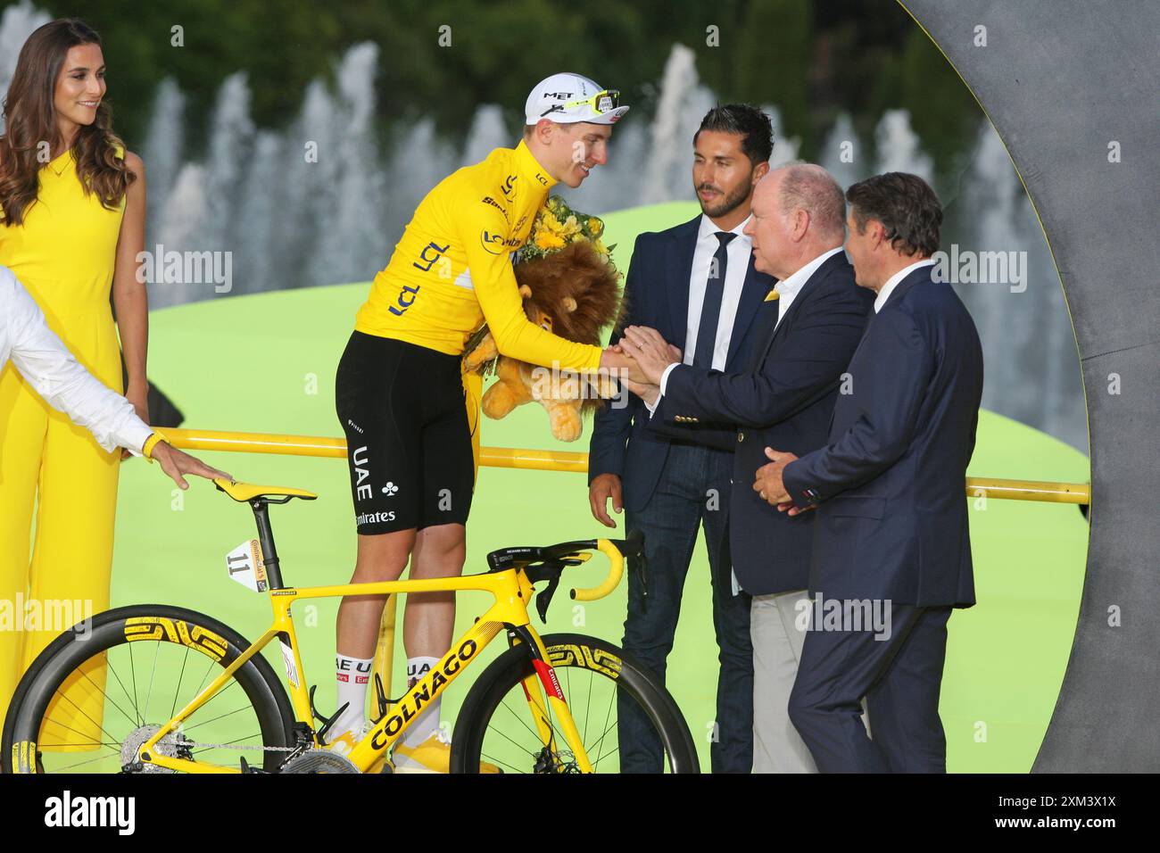 Tadej Pogacar has special yellow Colnago at final podium Tour de France ...