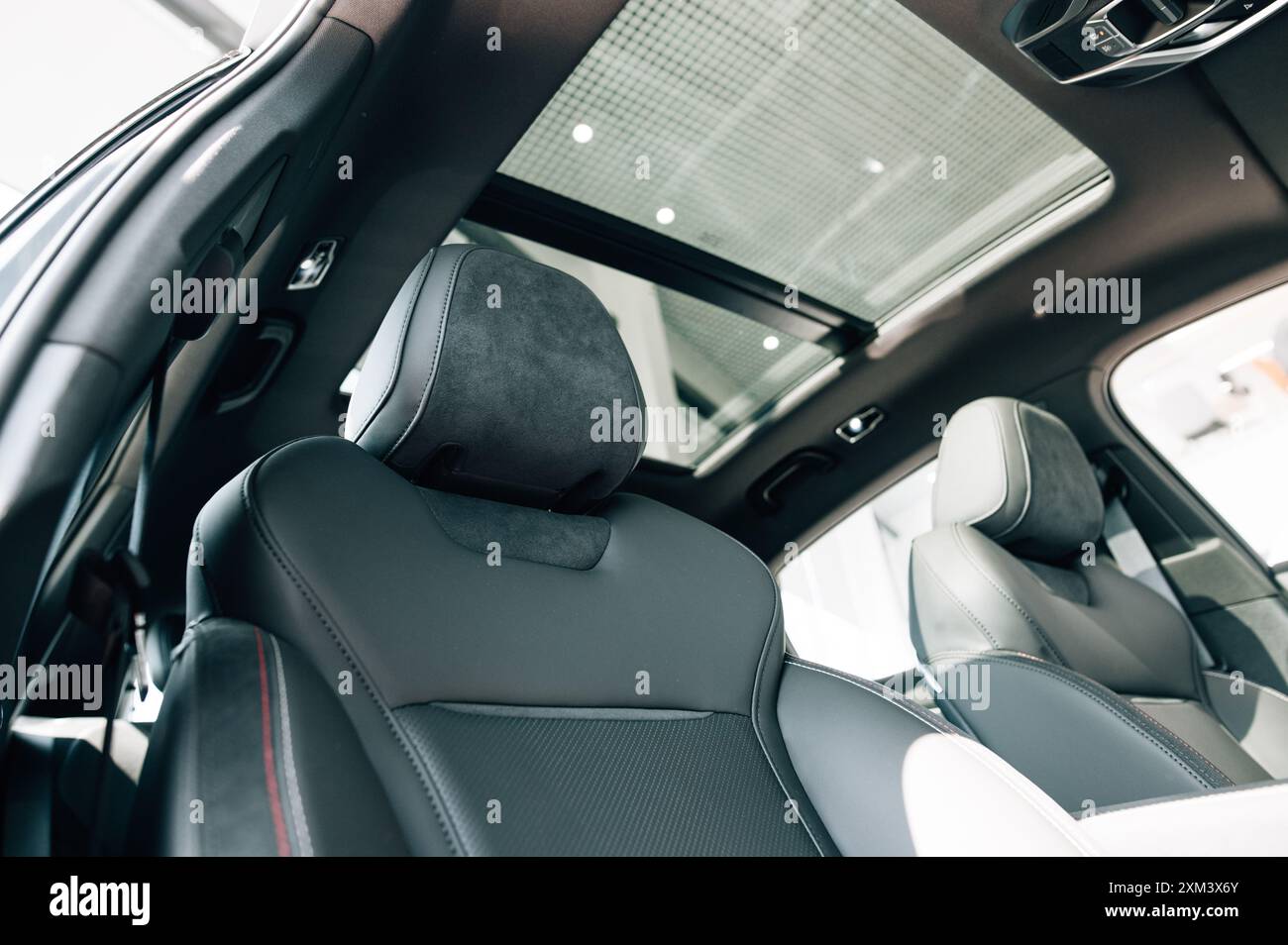 Panorama sunroof hi-res stock photography and images - Alamy