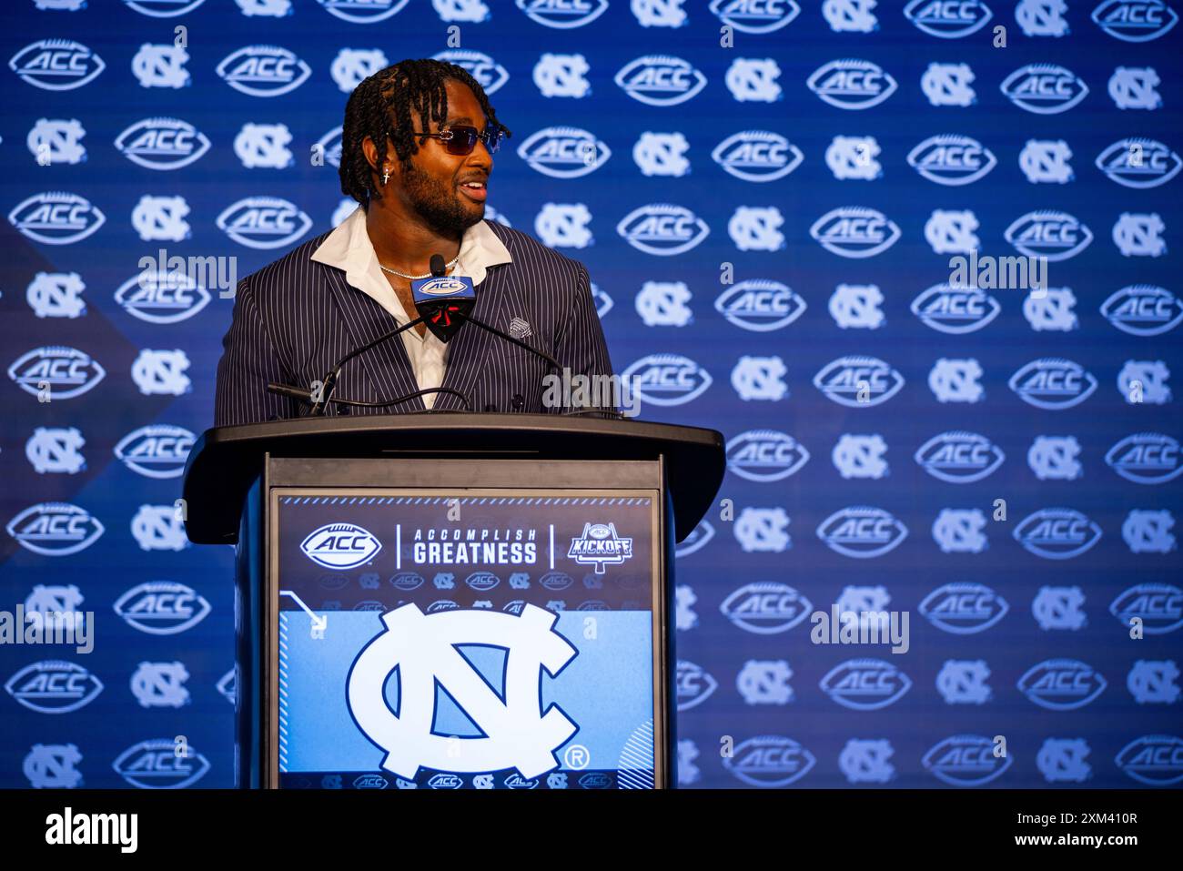 Charlotte, NC, USA. 25th July, 2024. North Carolina Tarheels defensive ...