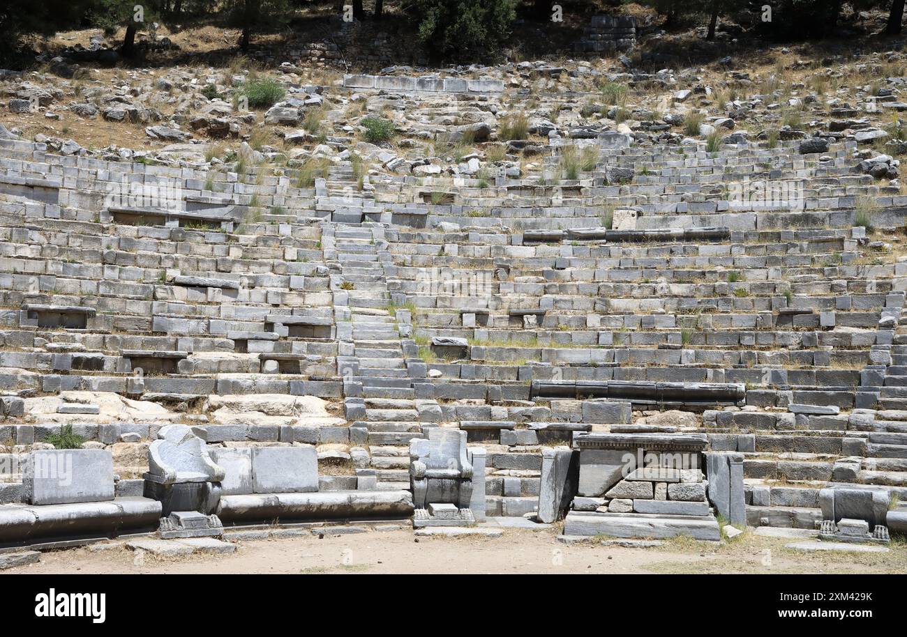 Wallpaper remains hi-res stock photography and images - Alamy