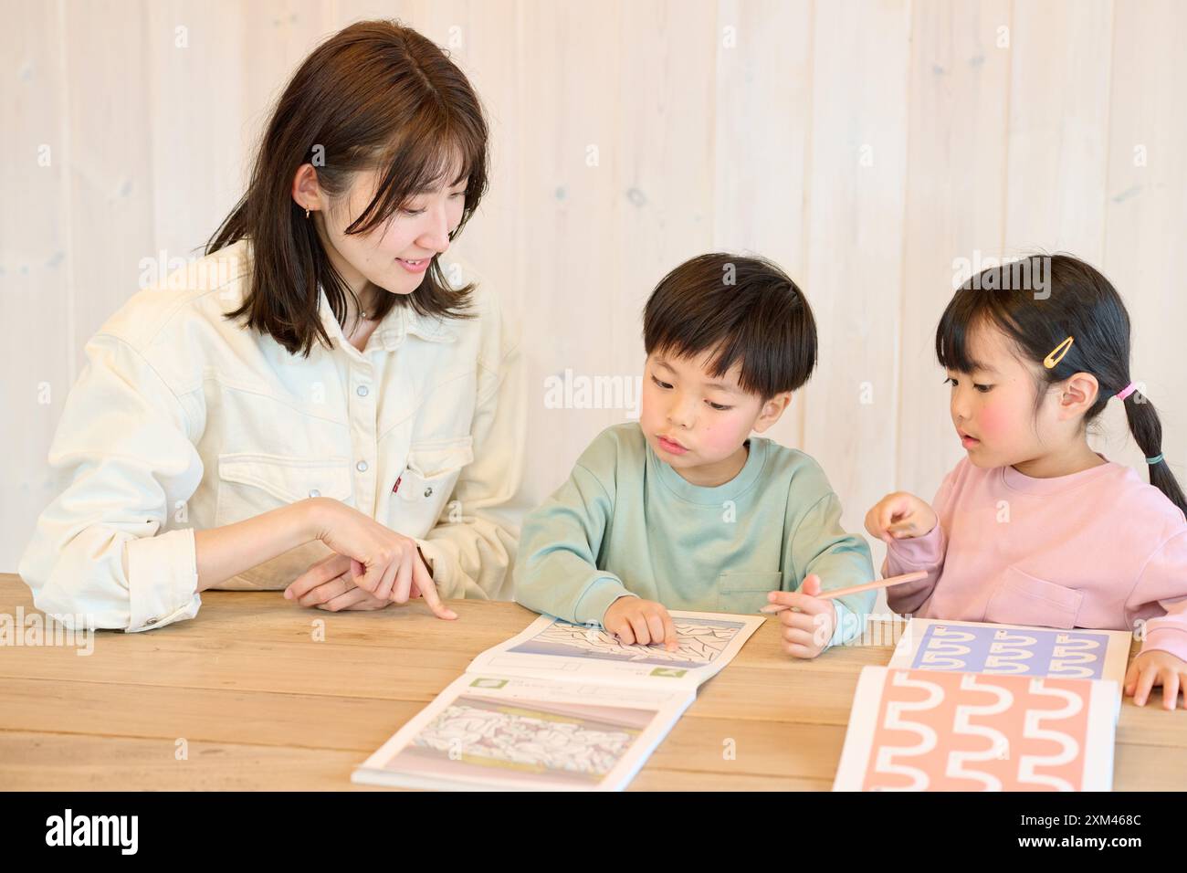 Japanese kids studying at home Stock Photo - Alamy