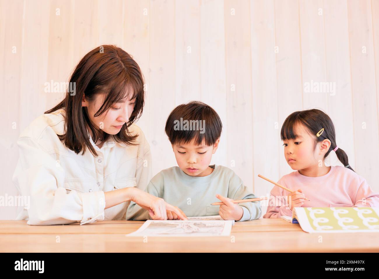 Japanese kids studying at home Stock Photo - Alamy