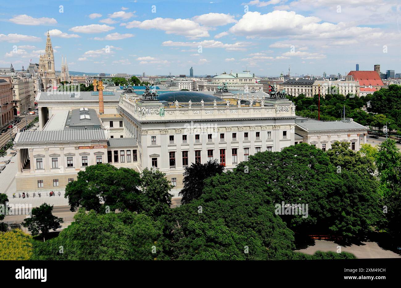 Parlament Wien von Oben, Panorama Stock Photo - Alamy