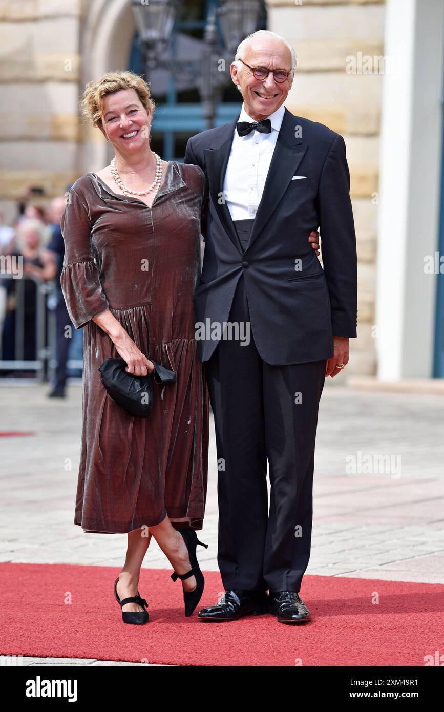 Margarita Broich mit Ehemann Dirk Schmalenbach bei der Eröffnung der ...