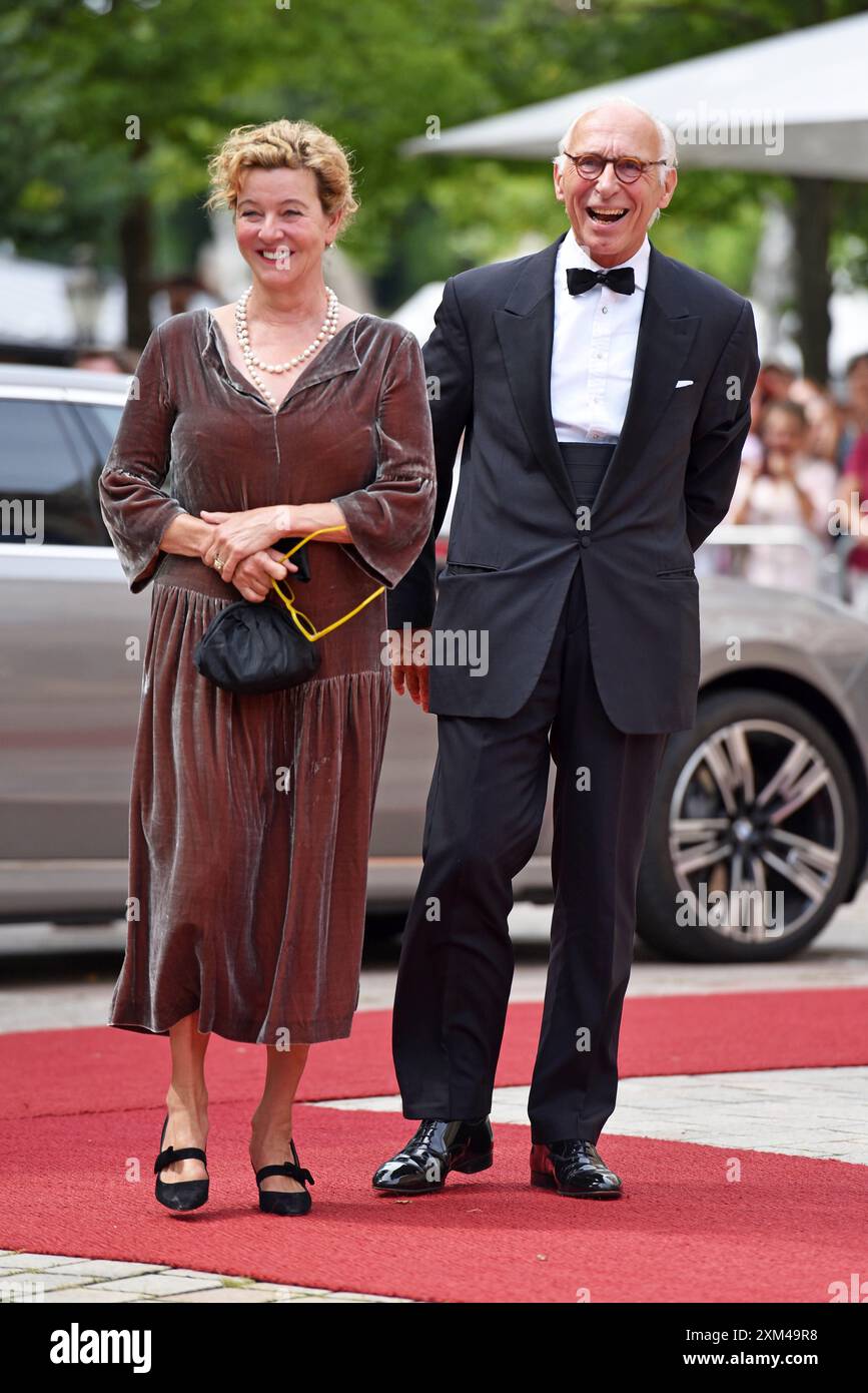 Margarita Broich mit Ehemann Dirk Schmalenbach bei der Eröffnung der ...