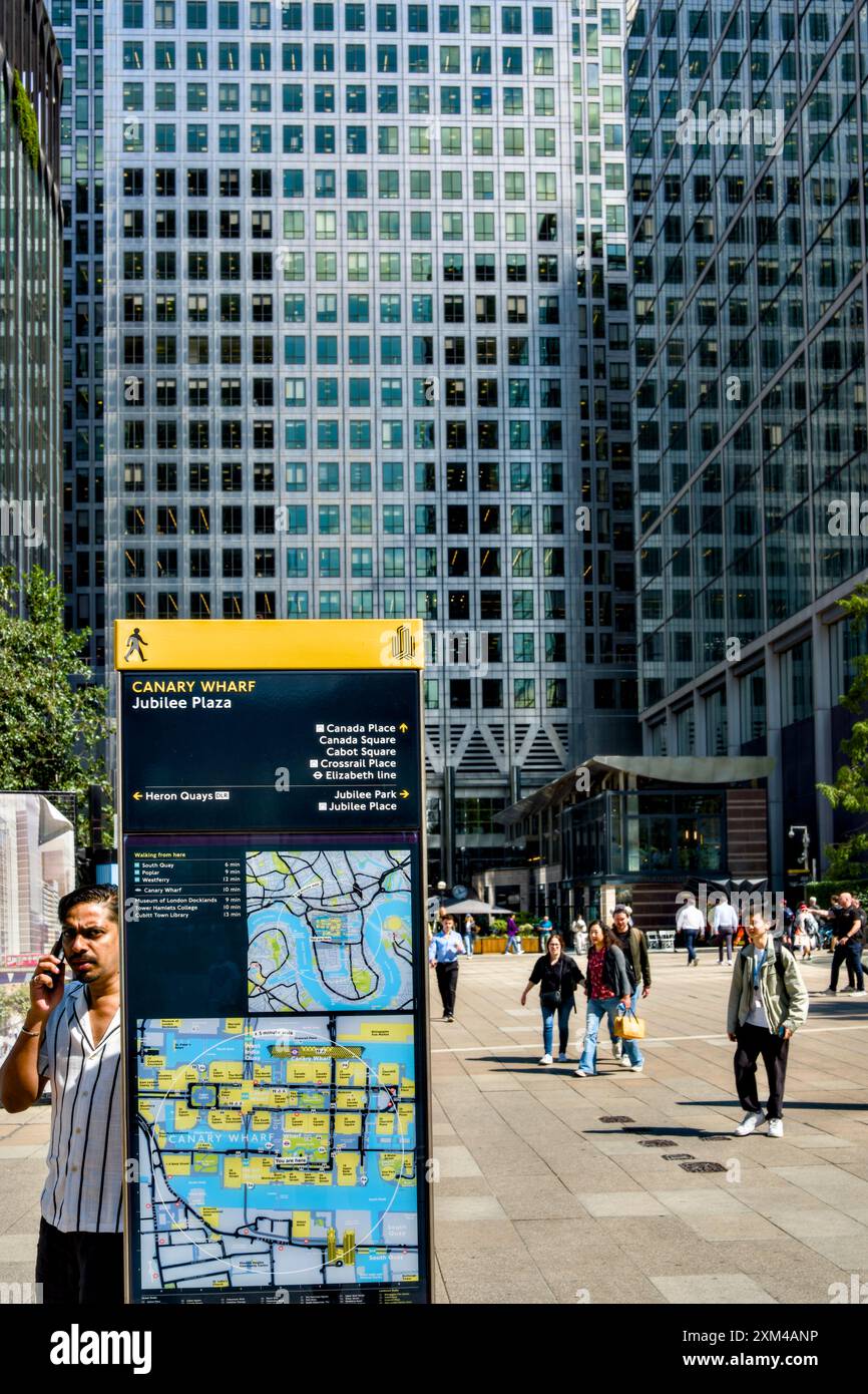 Jubilee Plaza, Canary Wharf, Borough Of Tower Hamlets, London, England ...