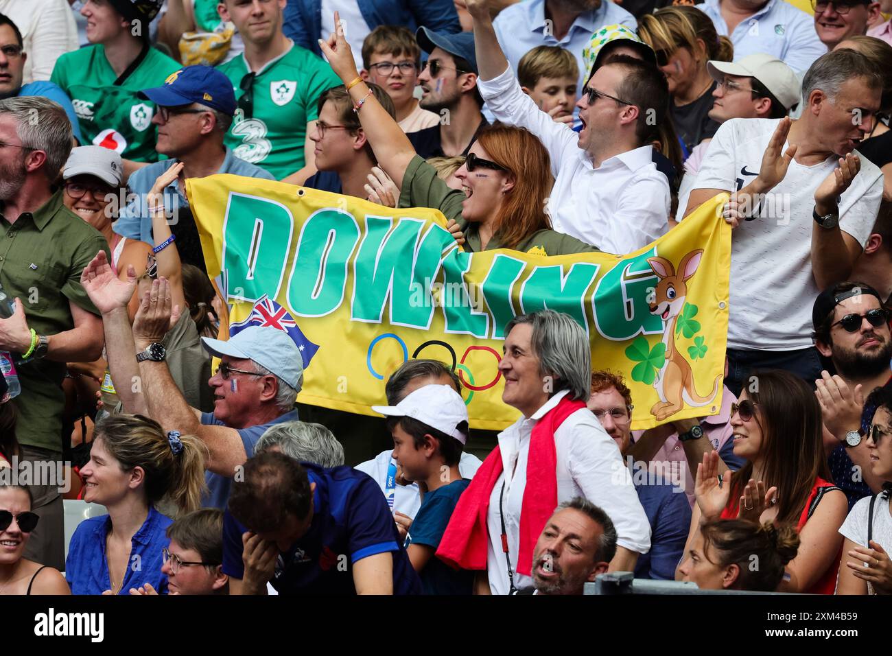 Paris, France, 25 July, 2024. Fans of Ben Dowling (2) of Team Australia ...