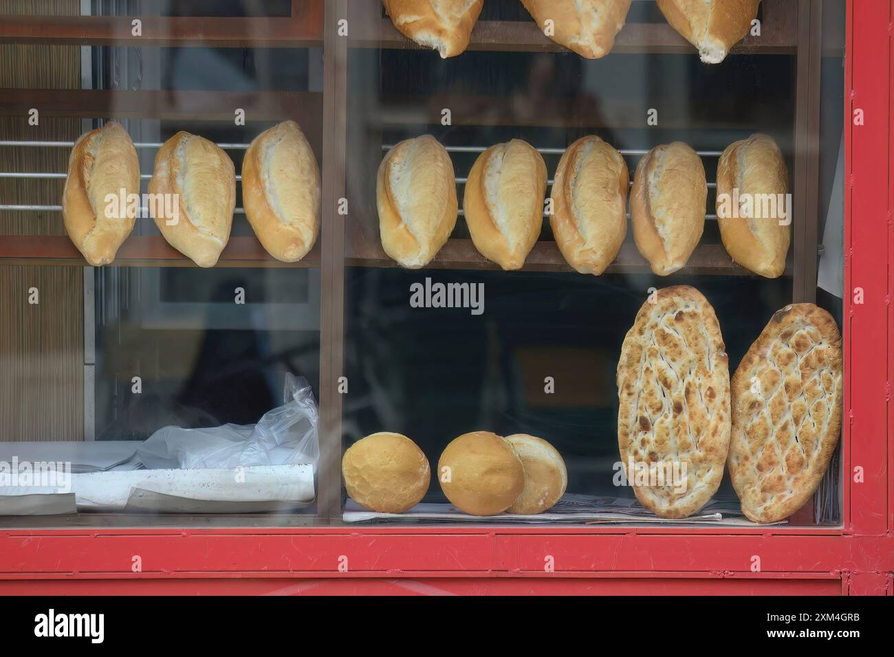 Old fashioned bread shop hi-res stock photography and images - Alamy