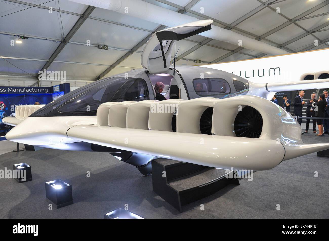 Vtol civil hi-res stock photography and images - Alamy