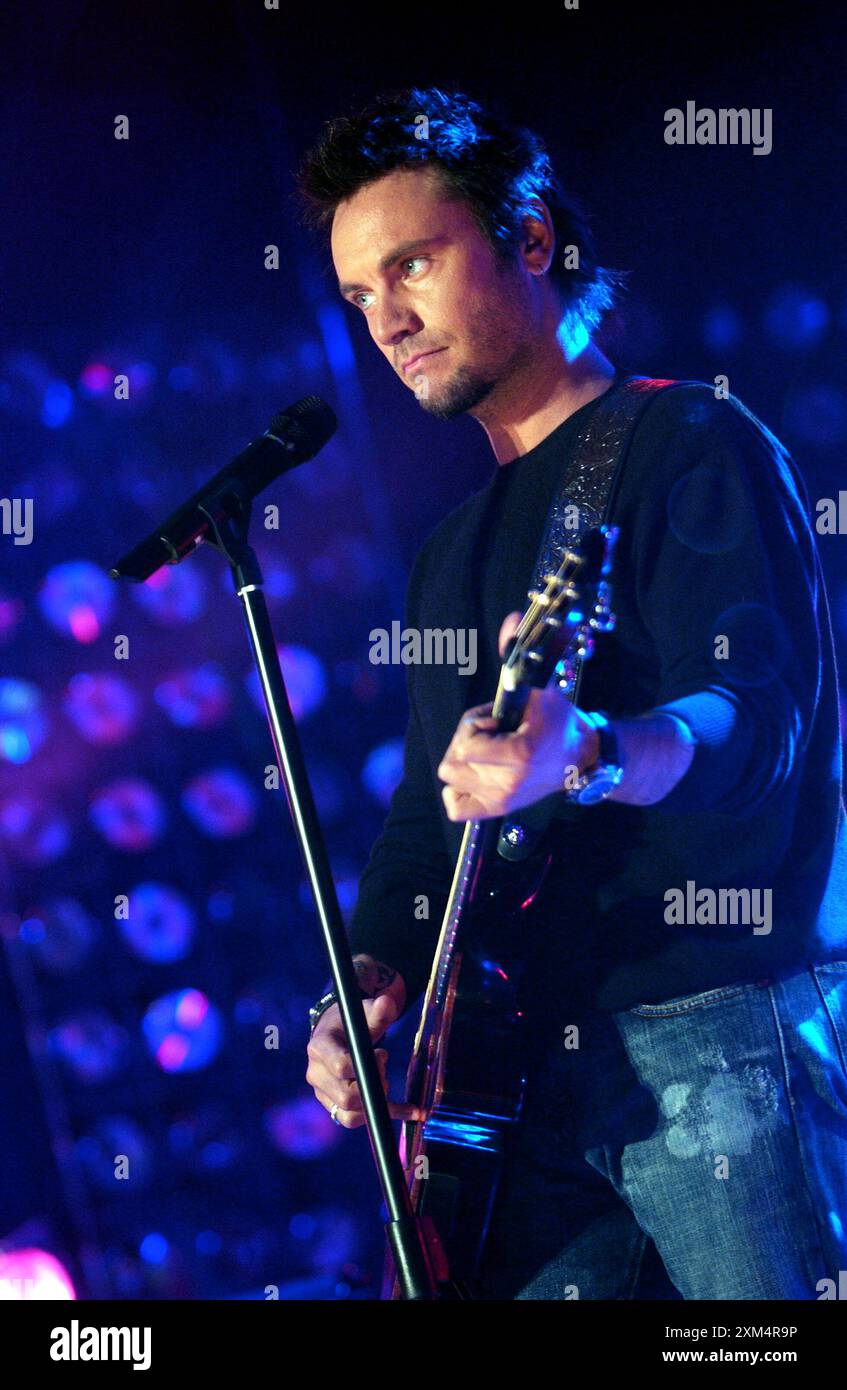 Nek immagini 2006 hi-res stock photography and images - Alamy