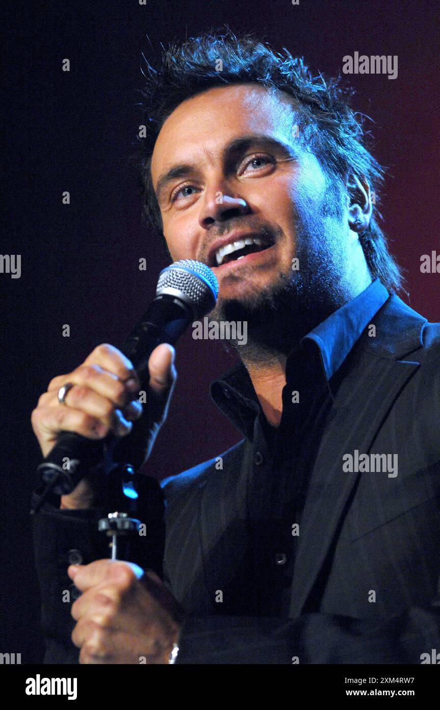 Milan Italy 25/03/2007: Nek,Italian singer, during the live concert at ...