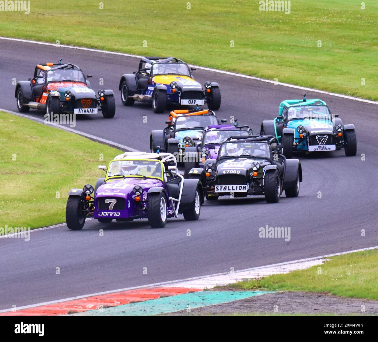 caterham racing cadwell park lincolnshire uk Stock Photo - Alamy