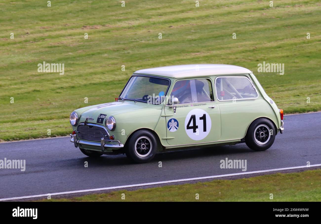 Racing classic mini hi-res stock photography and images - Alamy
