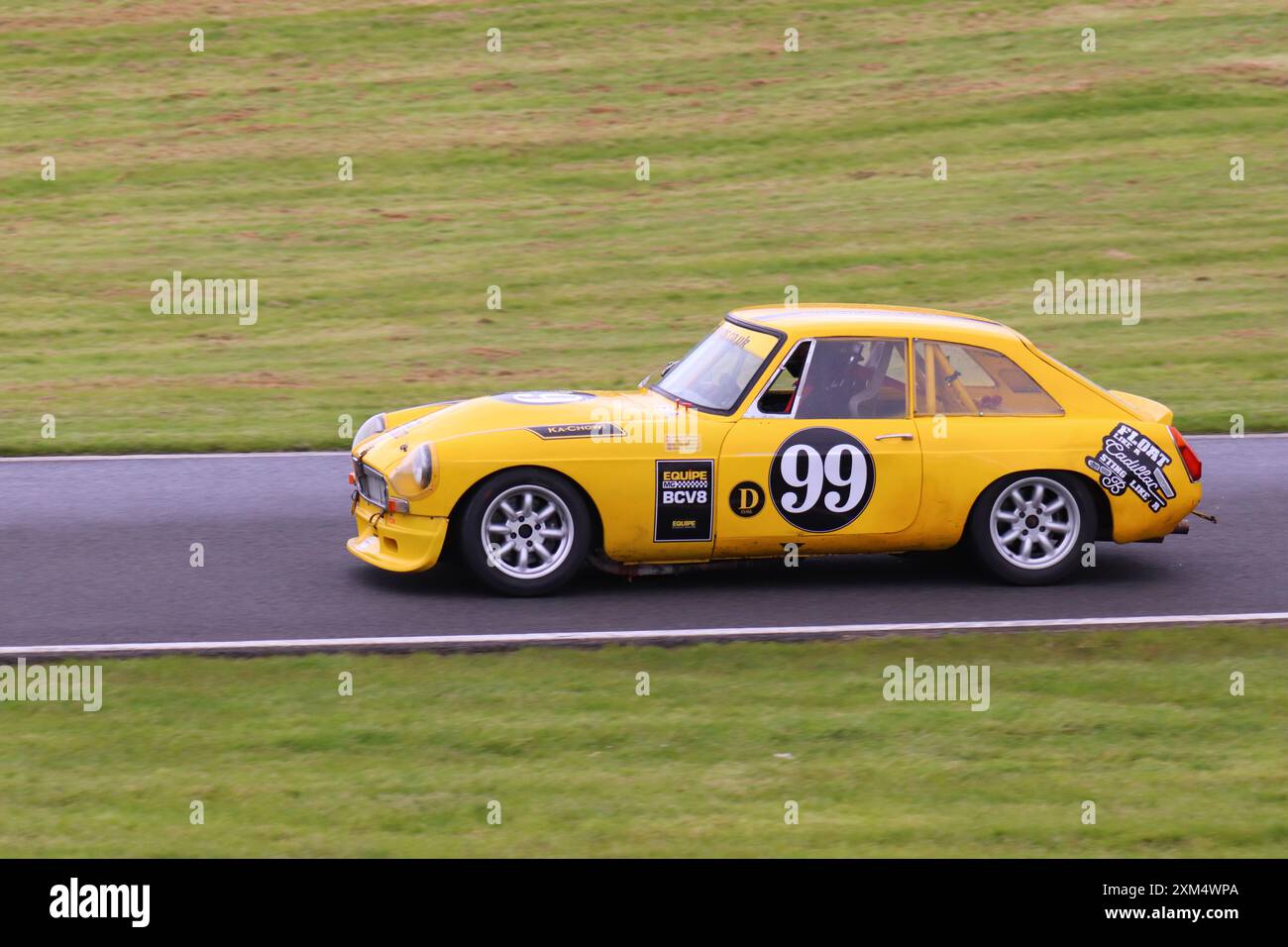 Classic racing hi-res stock photography and images - Alamy