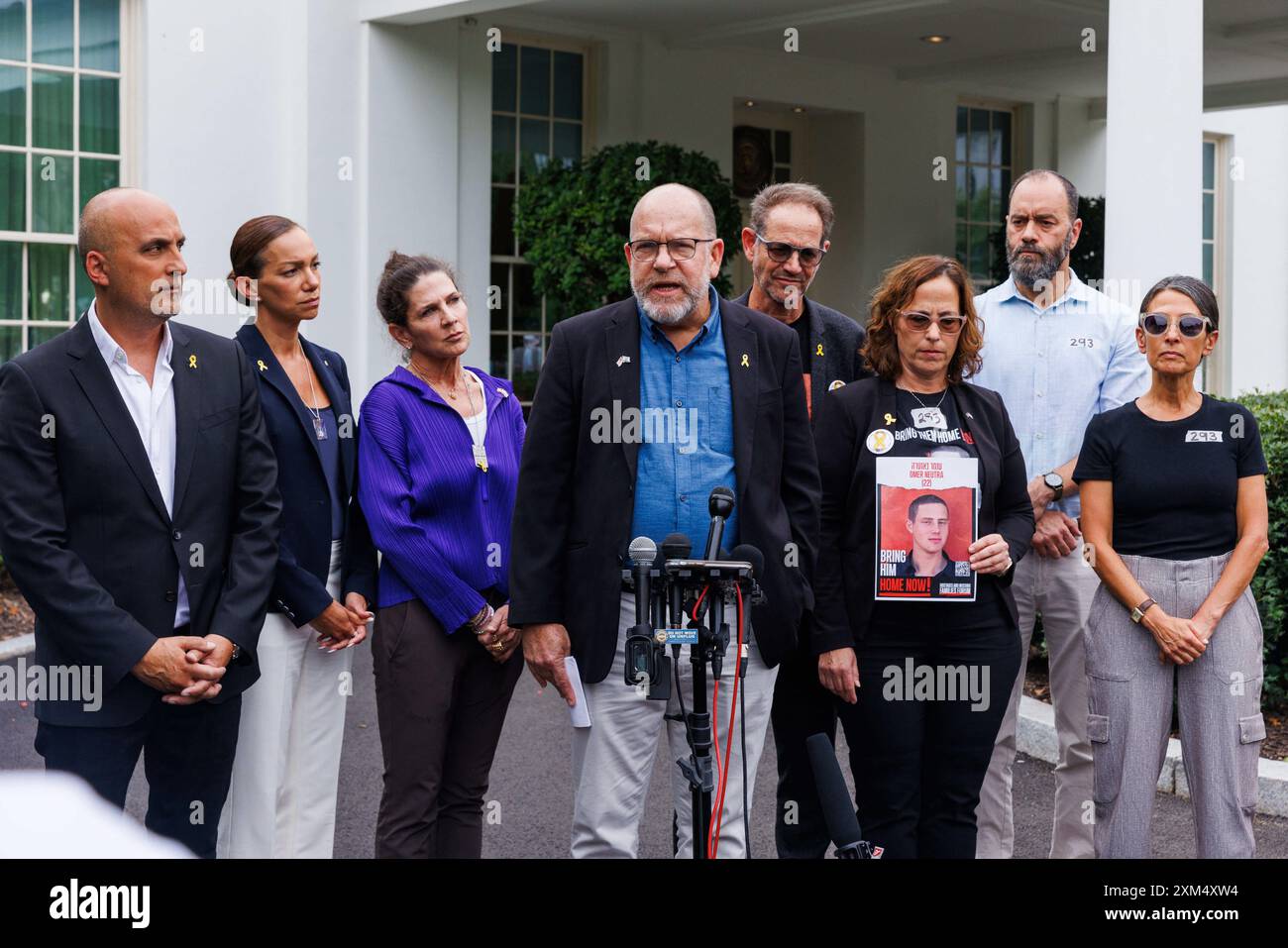 (From left to right) Adi Alexander, father of Edan Alexander, Yael ...