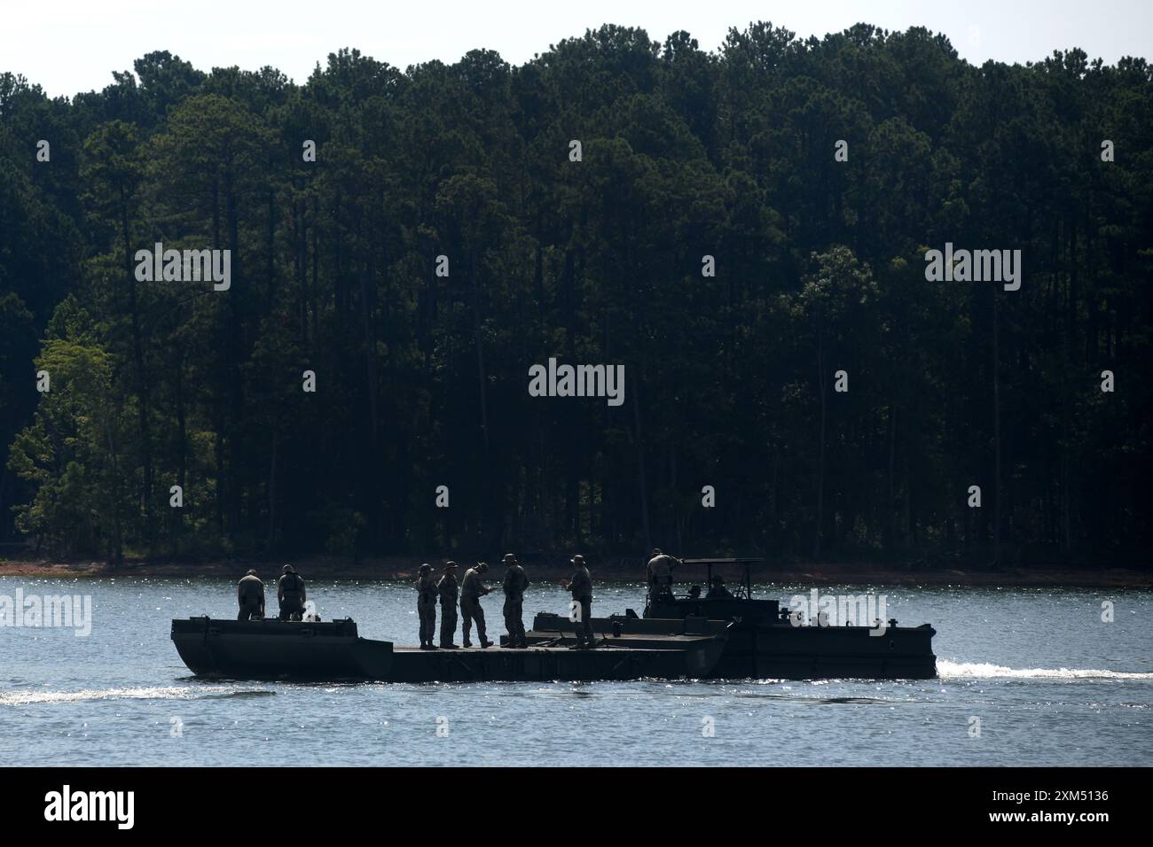 Soldiers with the 125th Multi-role Bridge Company, South Carolina Army ...