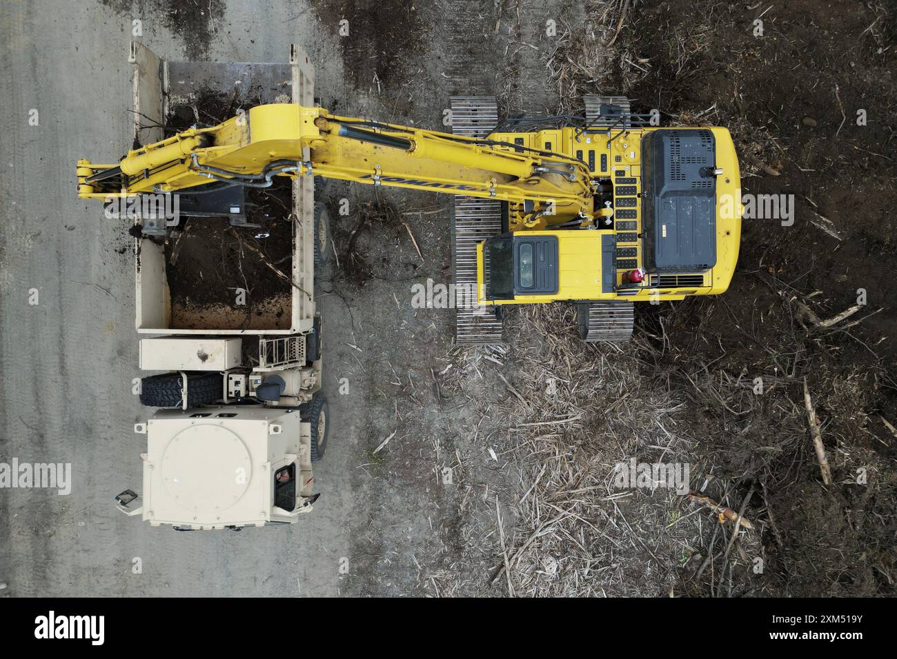 Alaska Army National Guard horizontal construction engineers assigned ...