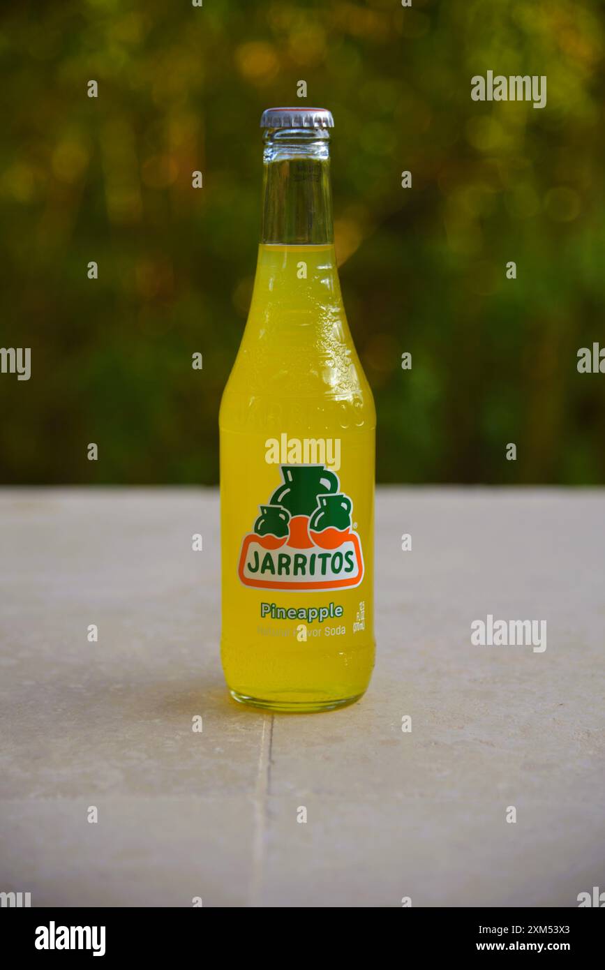 Jarritos mexico hi-res stock photography and images - Alamy