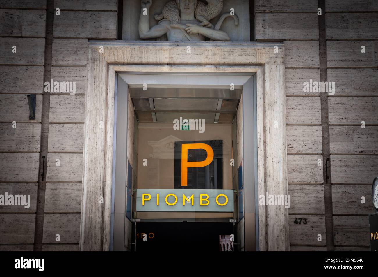 Picture of a sign with the logo of Piombo on their retailer for Rome ...