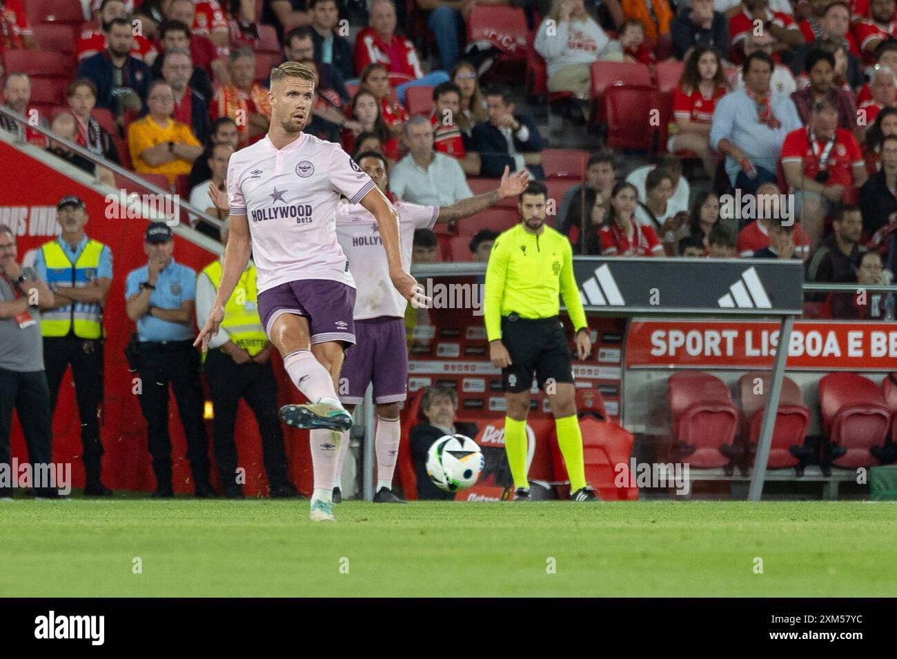 Kristoffer ajer brentford 2024 hi-res stock photography and images - Alamy