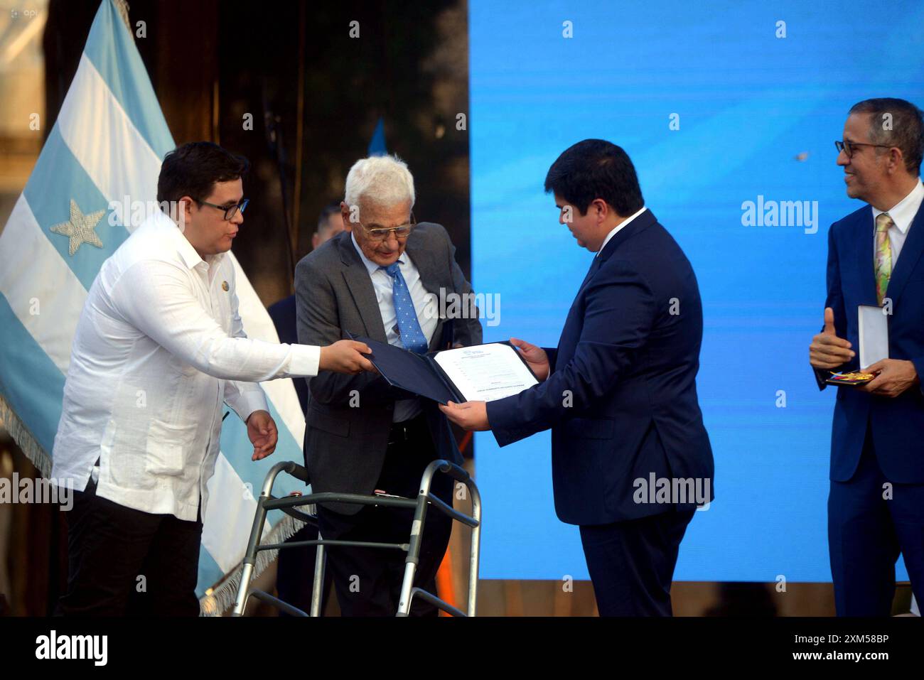 GYE POL SOLEMN SESSION NOBOA Guayaquil, Thursday July 25, 2024 The ...