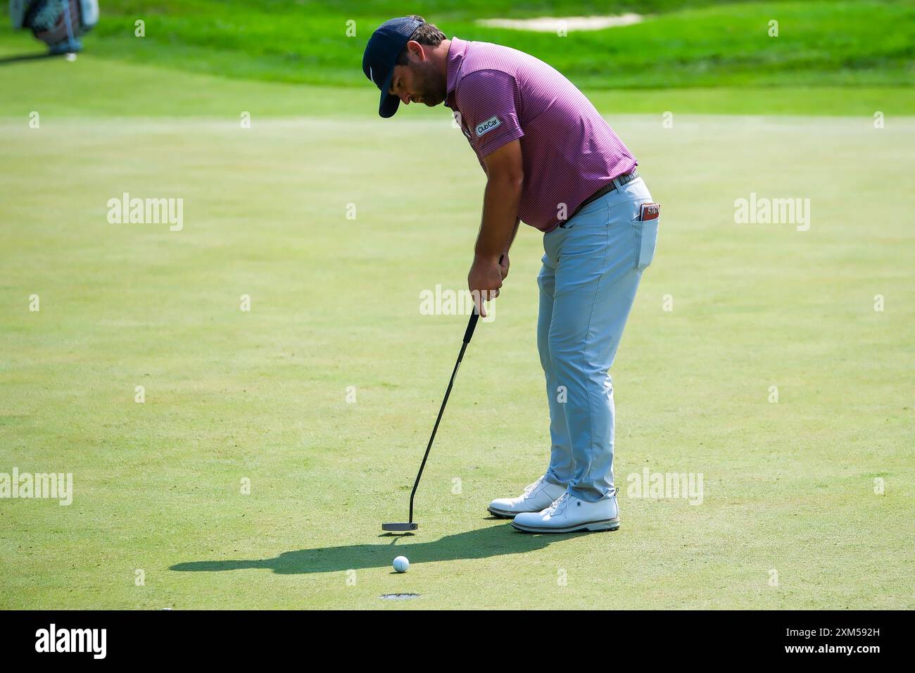 Greyson sigg hi-res stock photography and images - Alamy