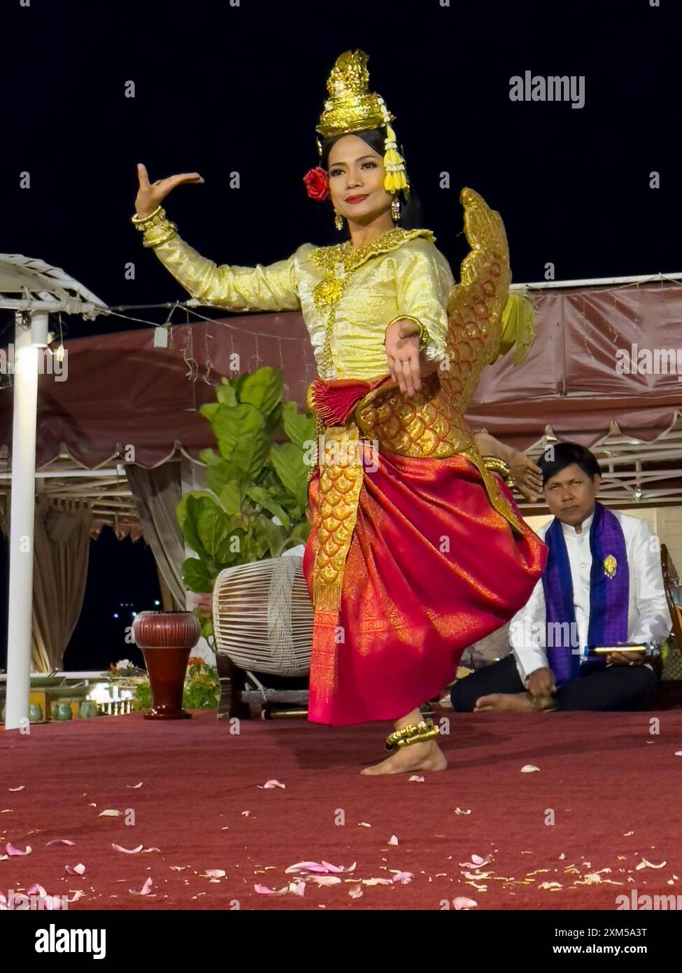 Apsara dancers performing traditional Khmer dances on the M/V Jahan ...